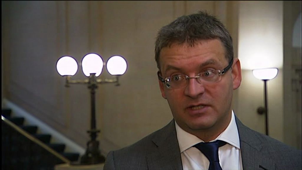 Putin will avoid war, but not show weakness, says Russia expert - ABC News