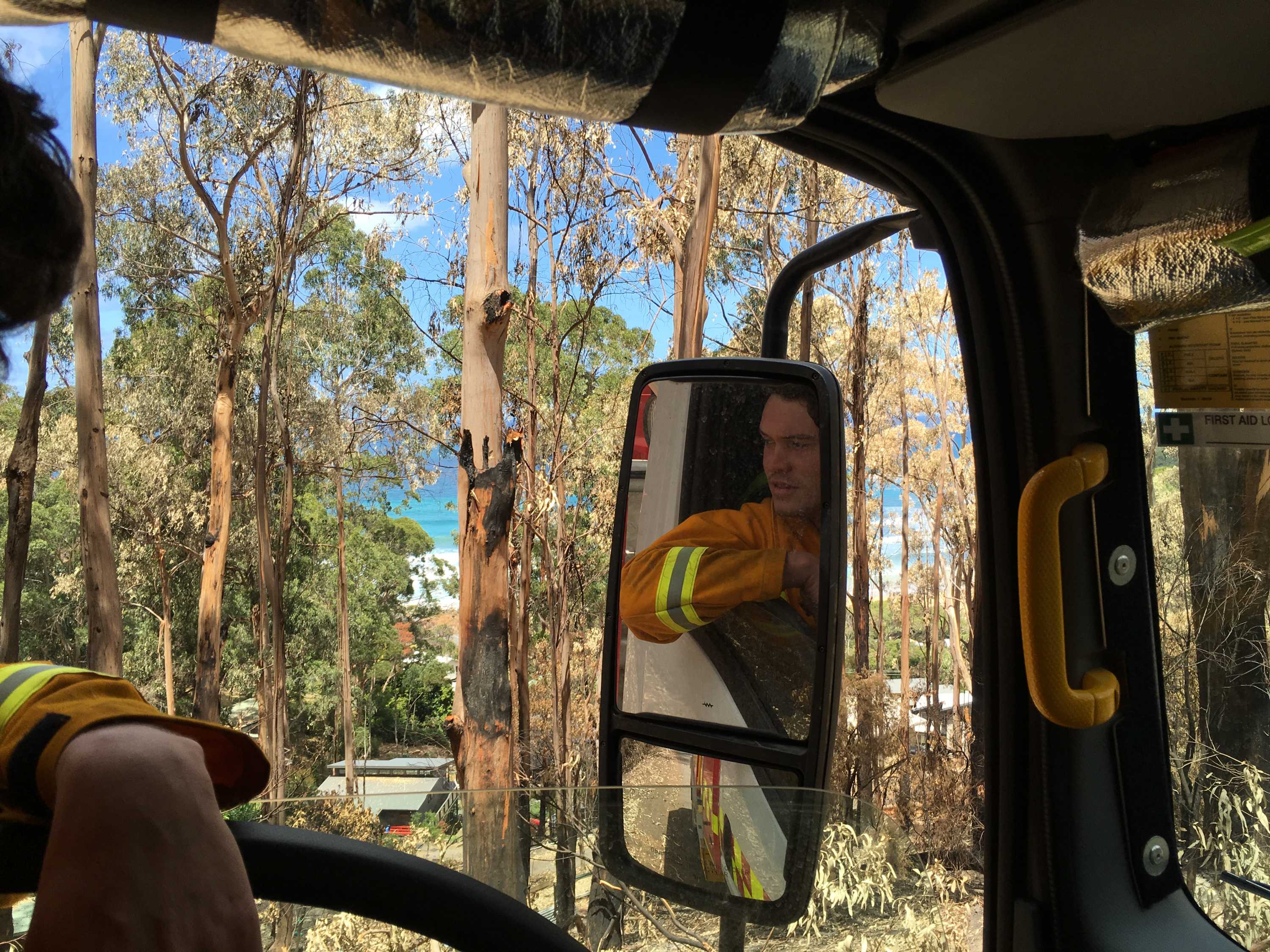 A young volunteer firefighter returns to home lost in bushfire - triple j