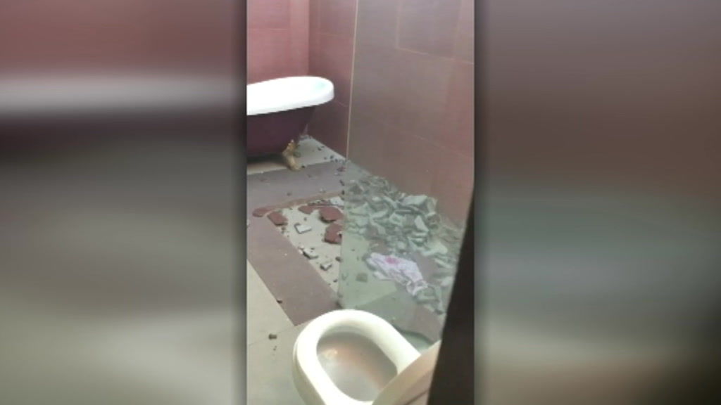 Quake causes extensive damage - ABC News