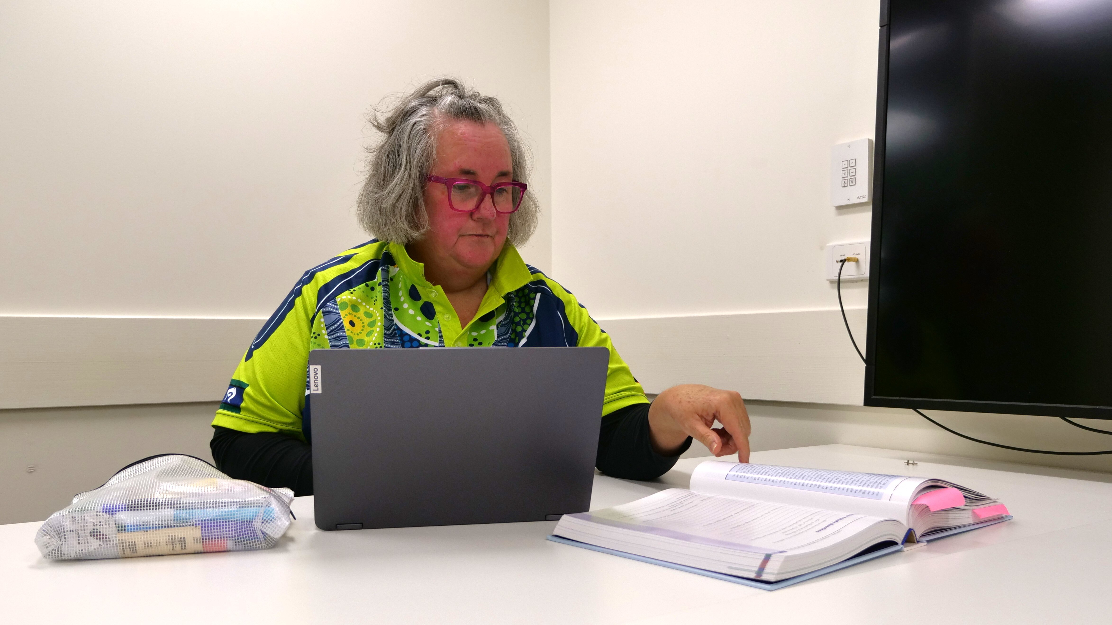Older Australians head back to university for a career change before ...