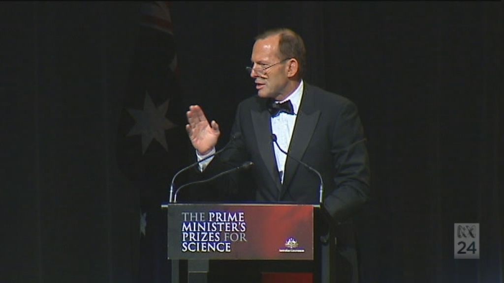 PM Tony Abbott speaks at the awards - ABC News
