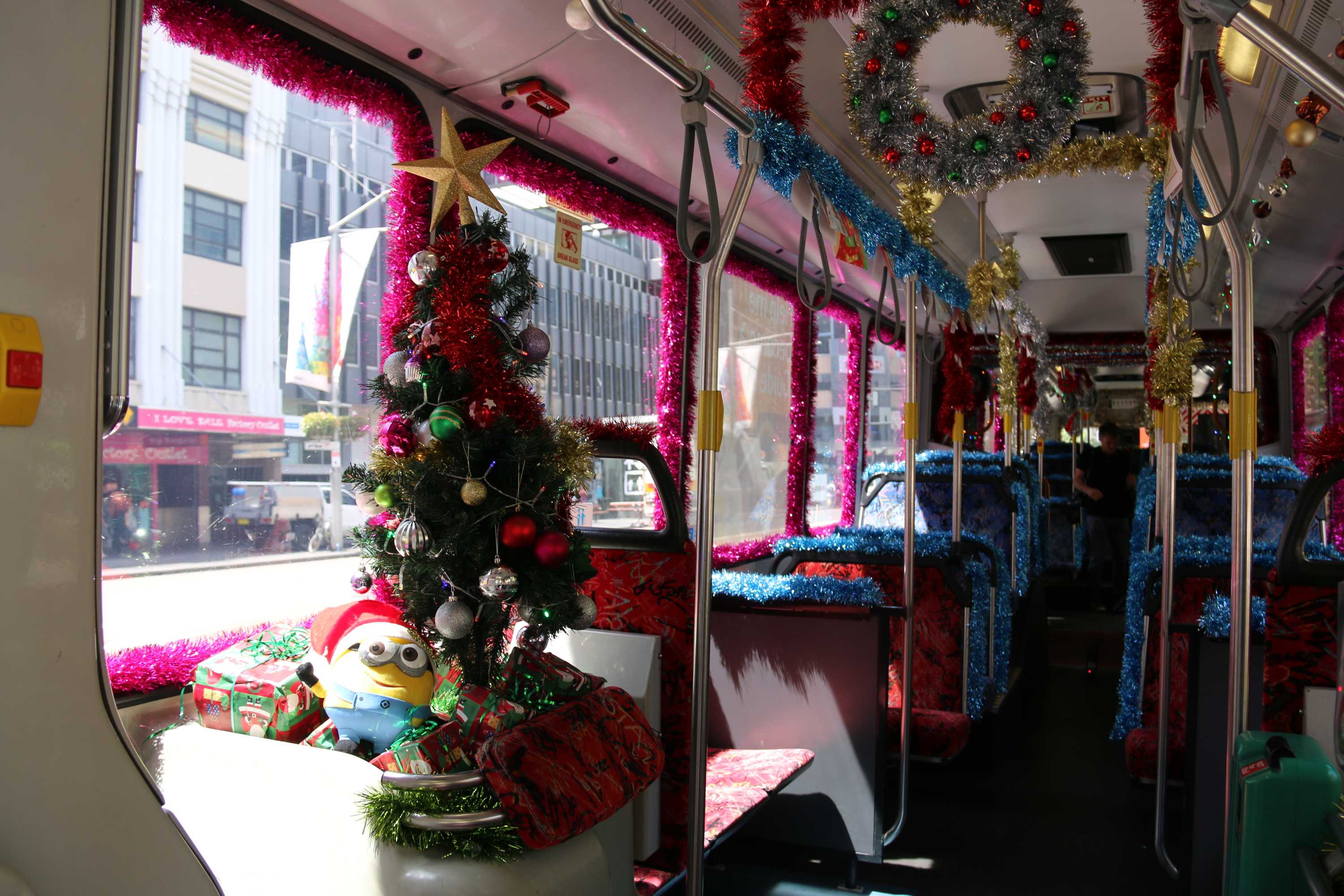 Minions-themed bus wins Sydney's annual Christmas decoration honours ...