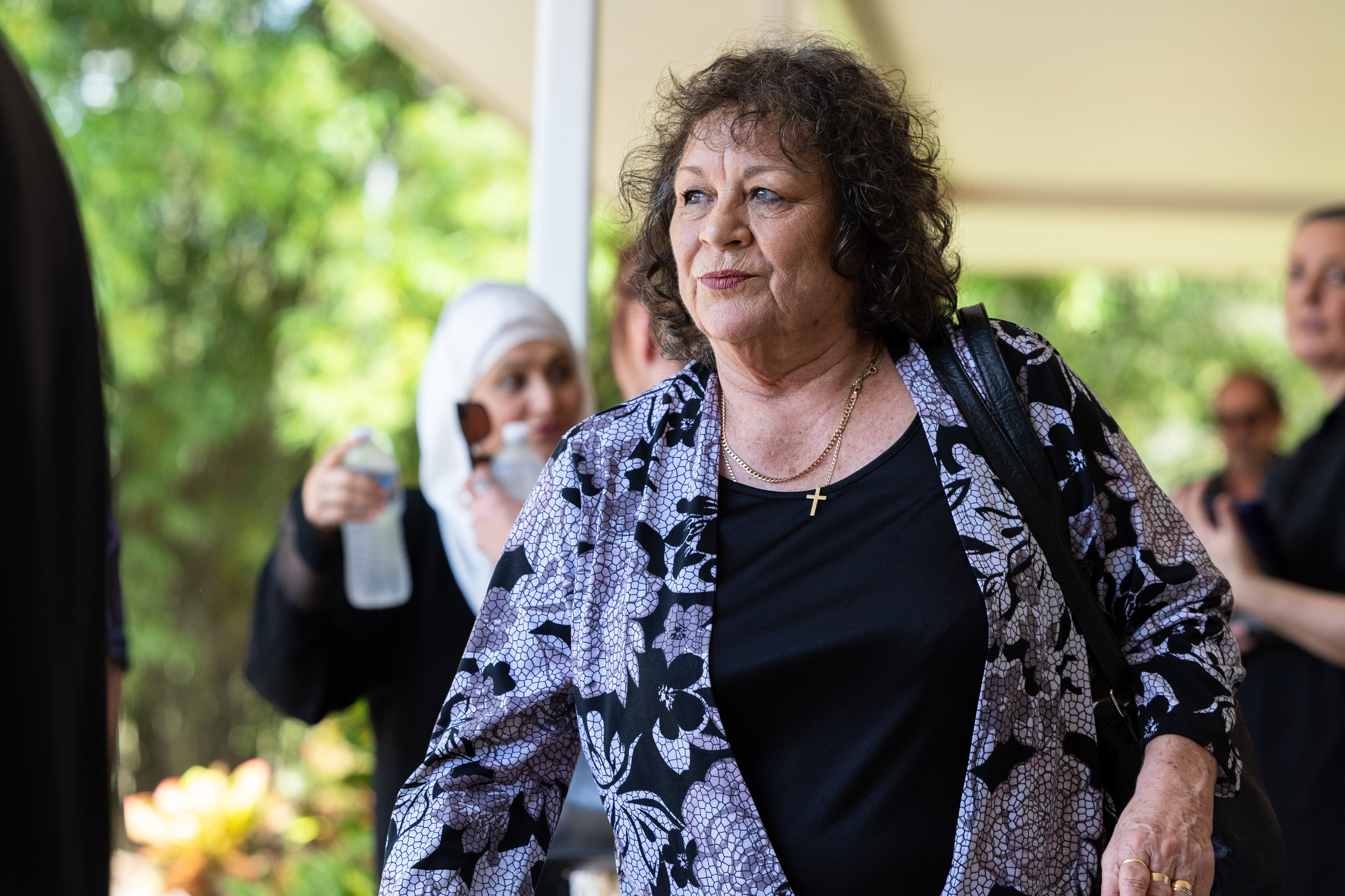 Hundreds mourn Darwin Friendly Grocer owner Linford Feick at public ...