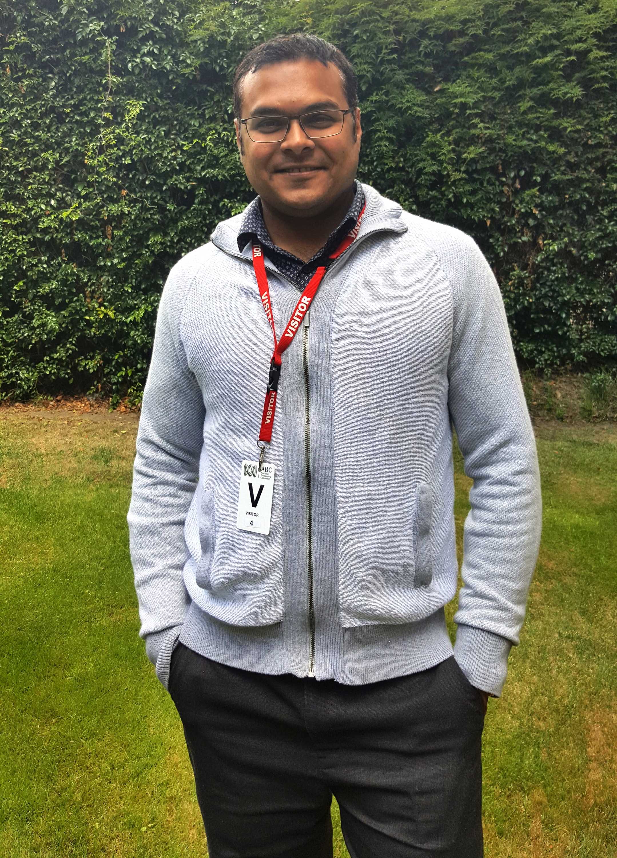 Varun volunteers to get to know Tasmania - ABC listen