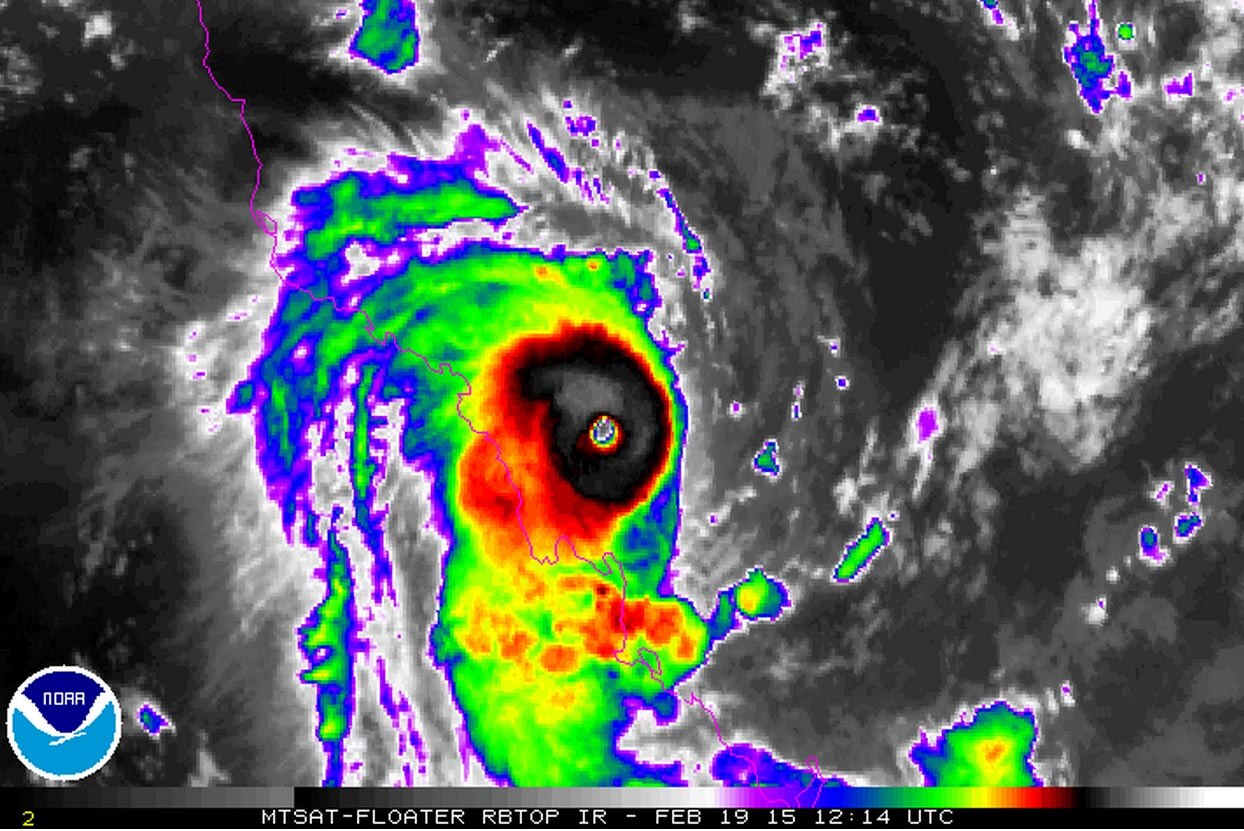 Tropical Cyclone Marcia: Storm due to hit Queensland as category five ...
