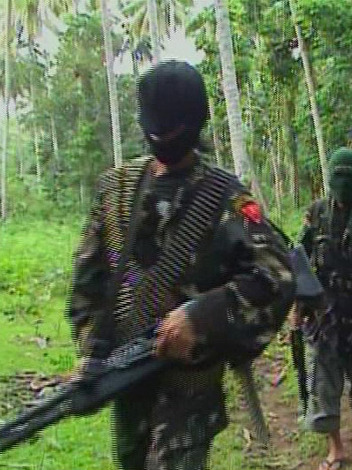 Indonesian tugboat crew captured by Islamic extremists - ABC listen