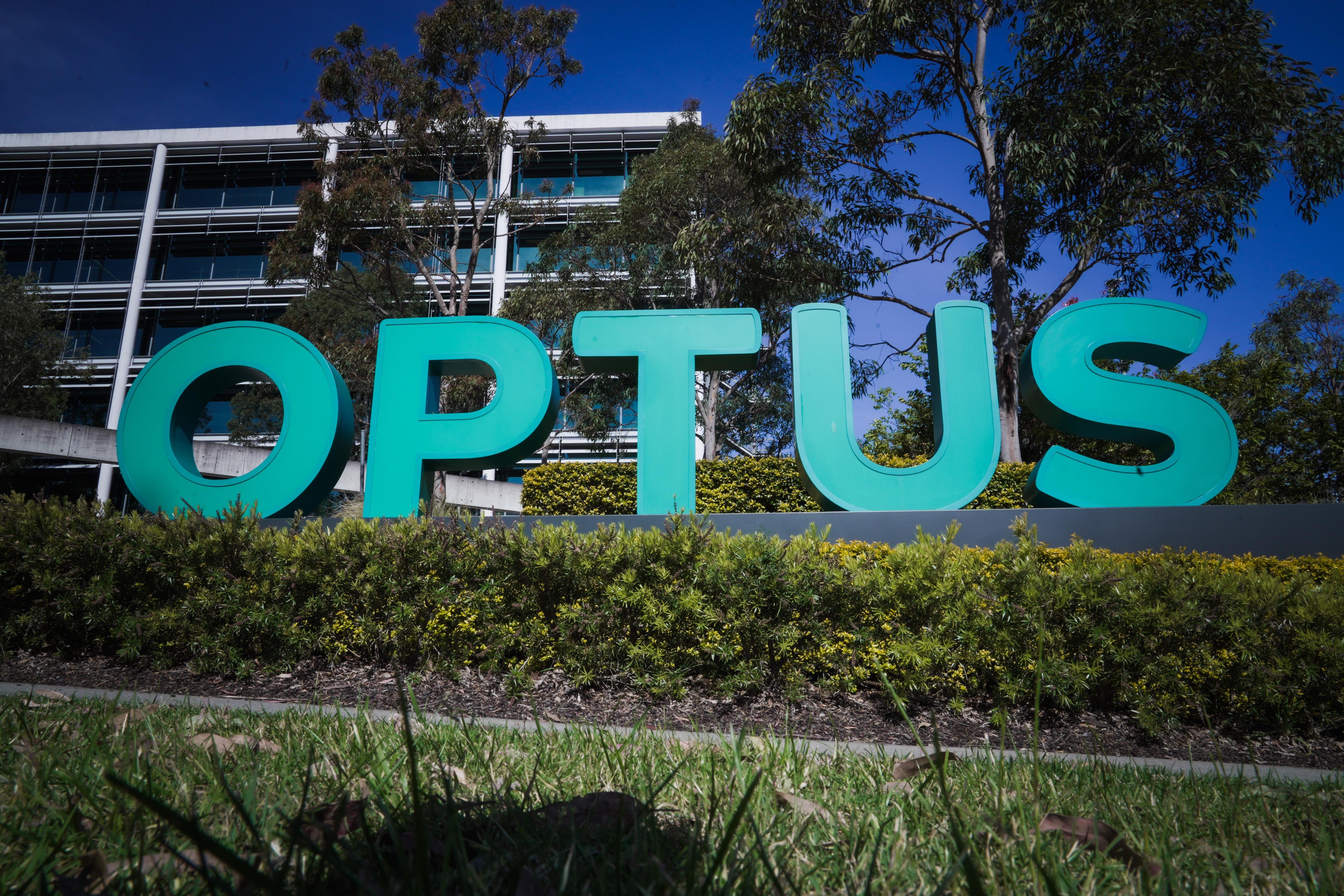 Optus parent company Singtel apologises for triple-0 outage linked to ...