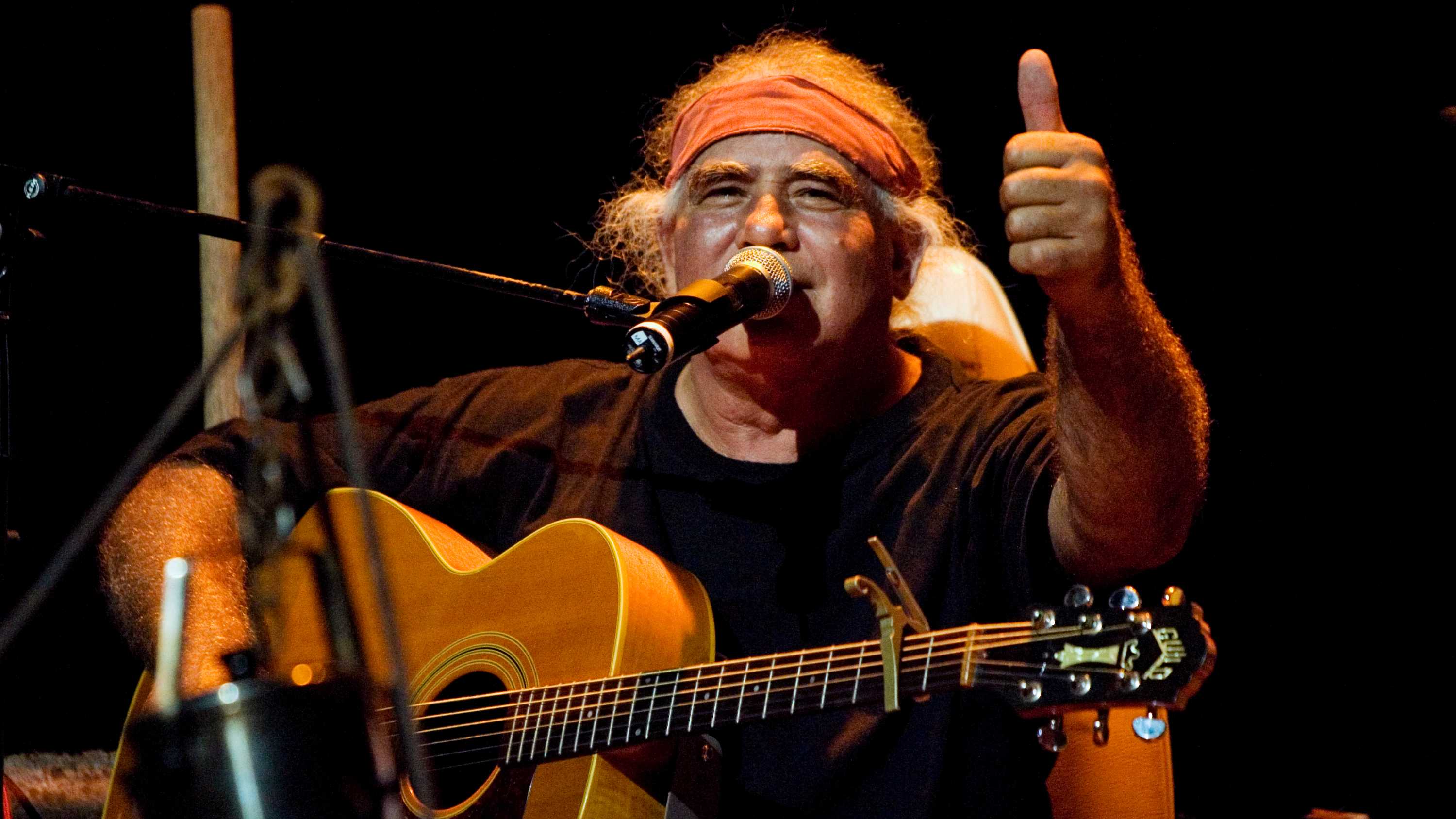 Kev Carmody & Friends live at the State Theatre, Sydney, 2008 - ABC listen