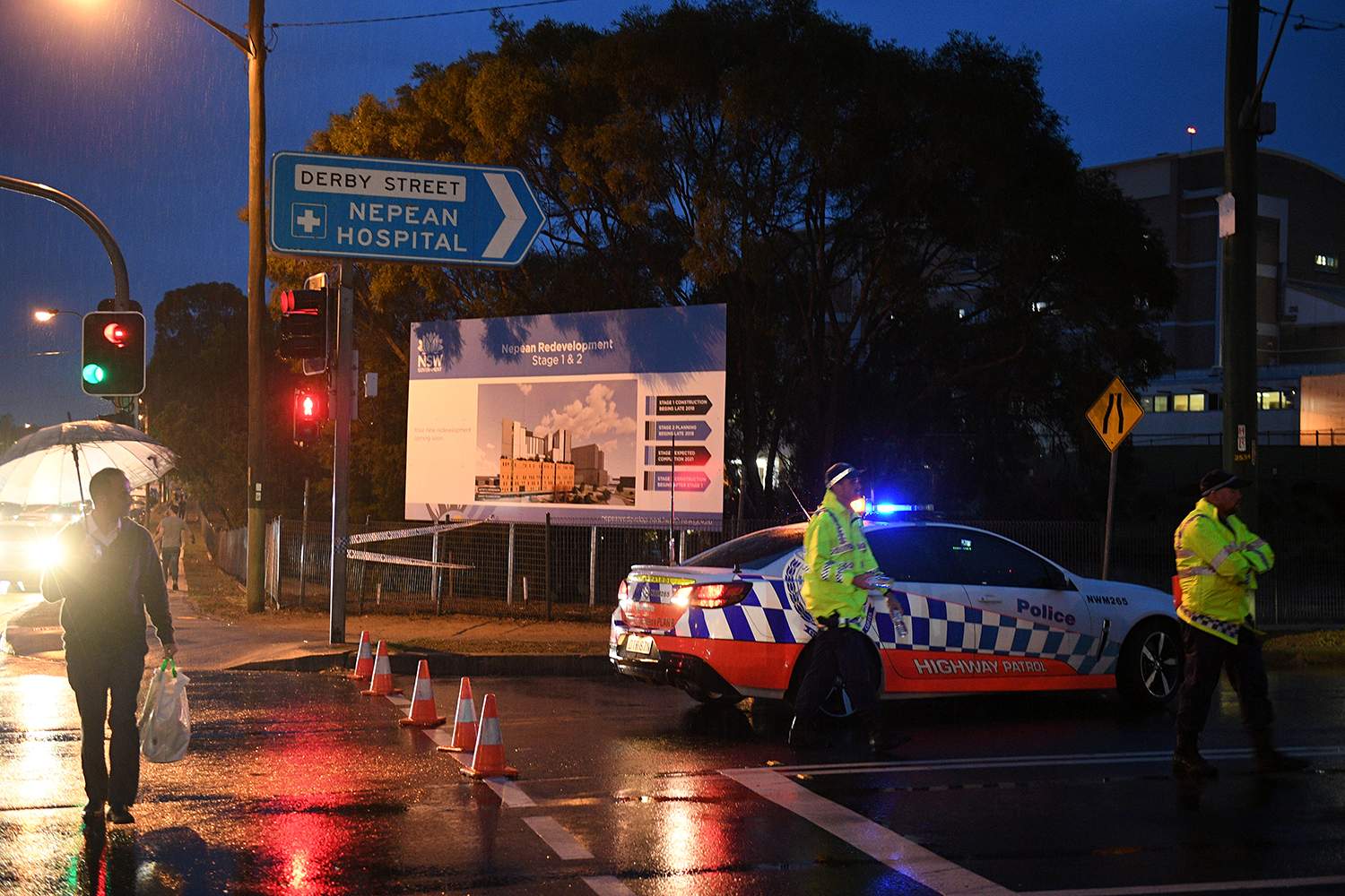 Health workers knock back guns in hospitals - ABC listen