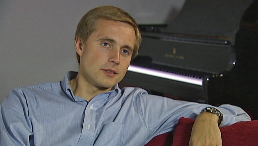 Russian maestro Vasily Petrenko brings Shostakovich to Sydney - ABC News