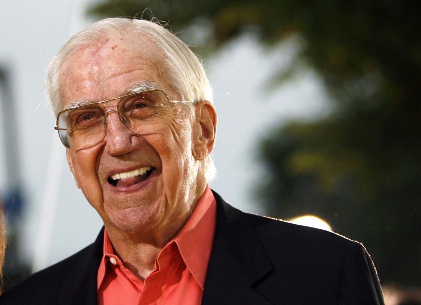 Heeeeeeeeere's Johnny! sidekick dies aged 86 - ABC News