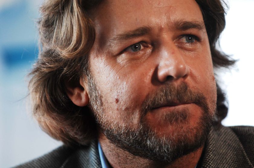 Russell Crowe in South Coast COVID-19 filming bubble controversy - ABC News