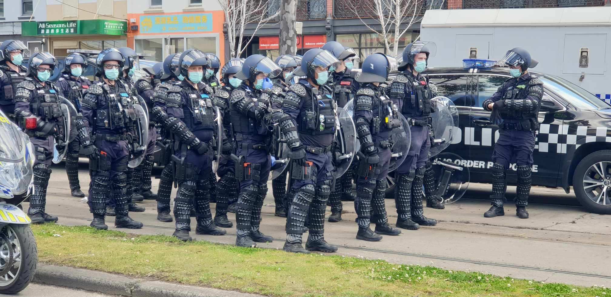 People protesting against coronavirus lockdown arrested in Melbourne ...
