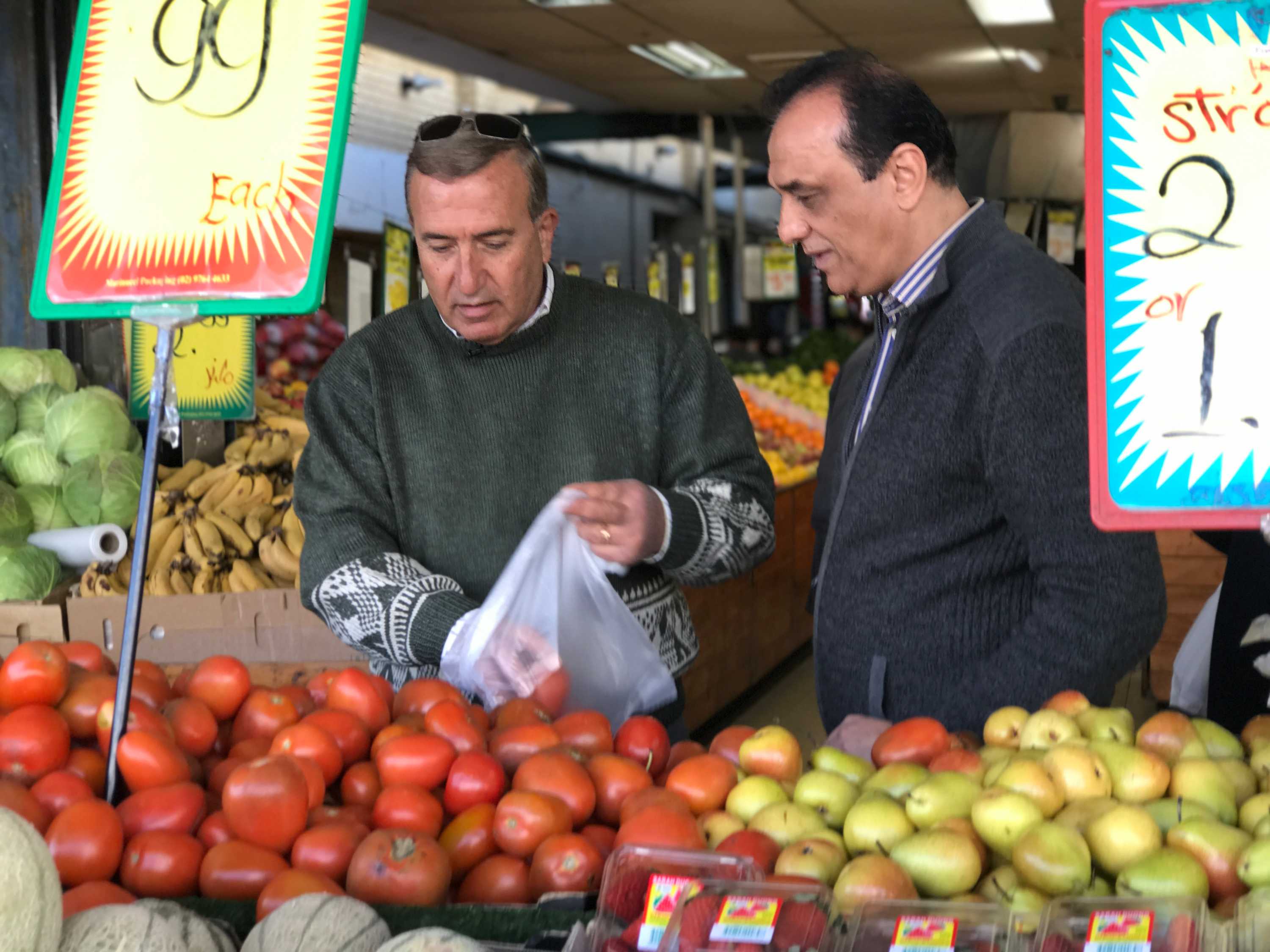 Refugees treated with disrespect and having payments docked, report ...