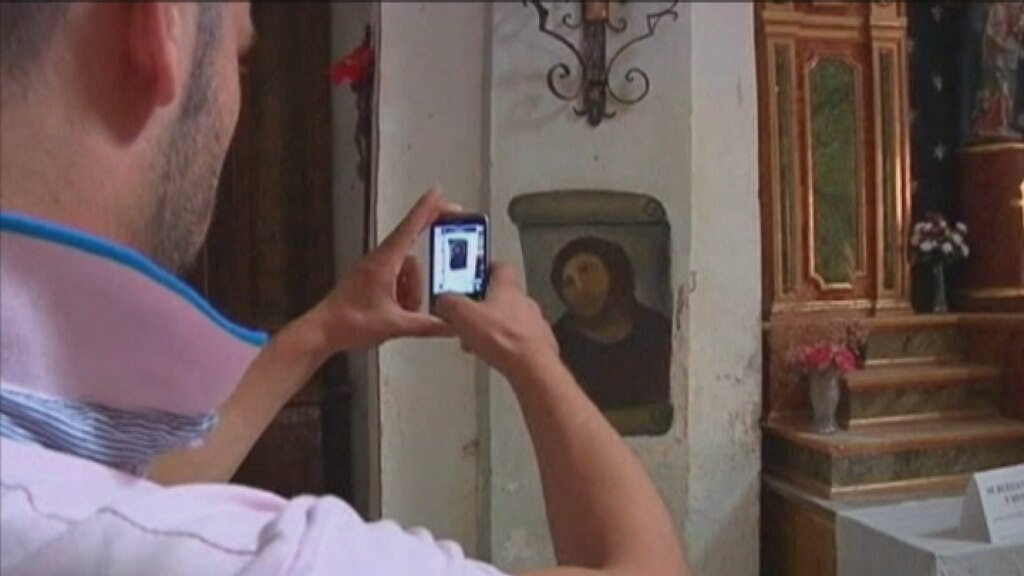 Jesus fresco a drawcard after botched restoration - ABC News