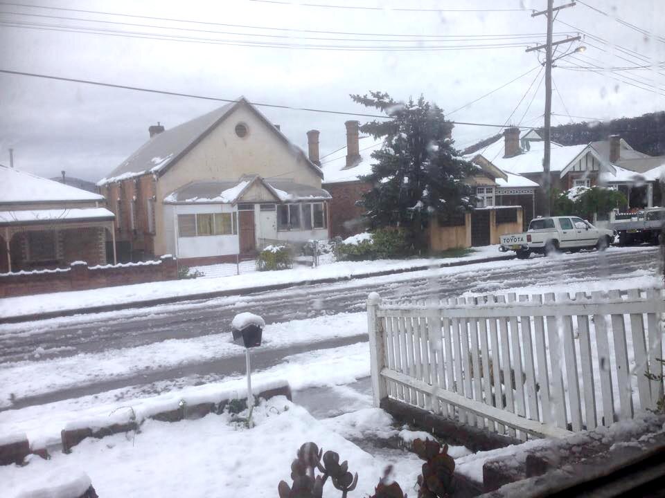 Lithgow cleaning up and rebuilding: government assistance possible ...