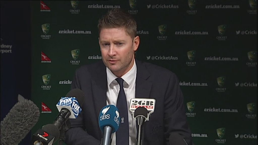 Michael Clarke makes triumphant return to Australia - ABC News