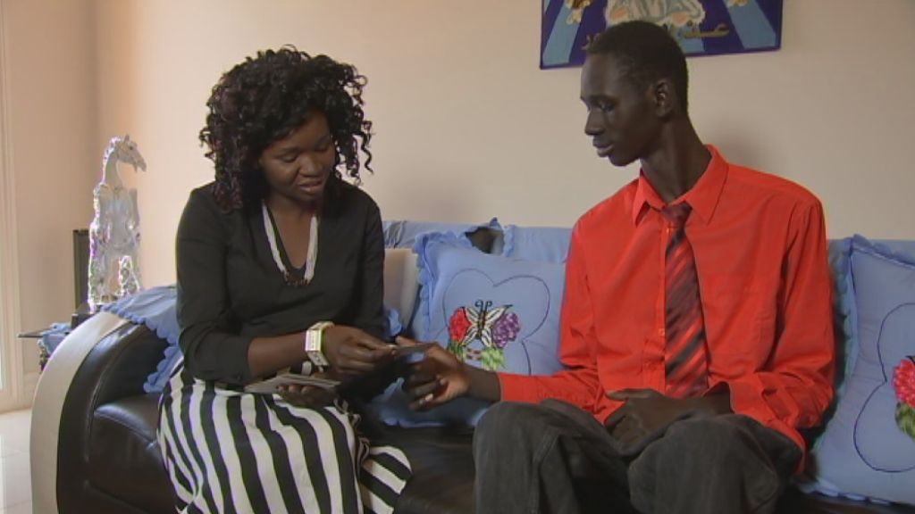 School captain shows hard work pays off - ABC News