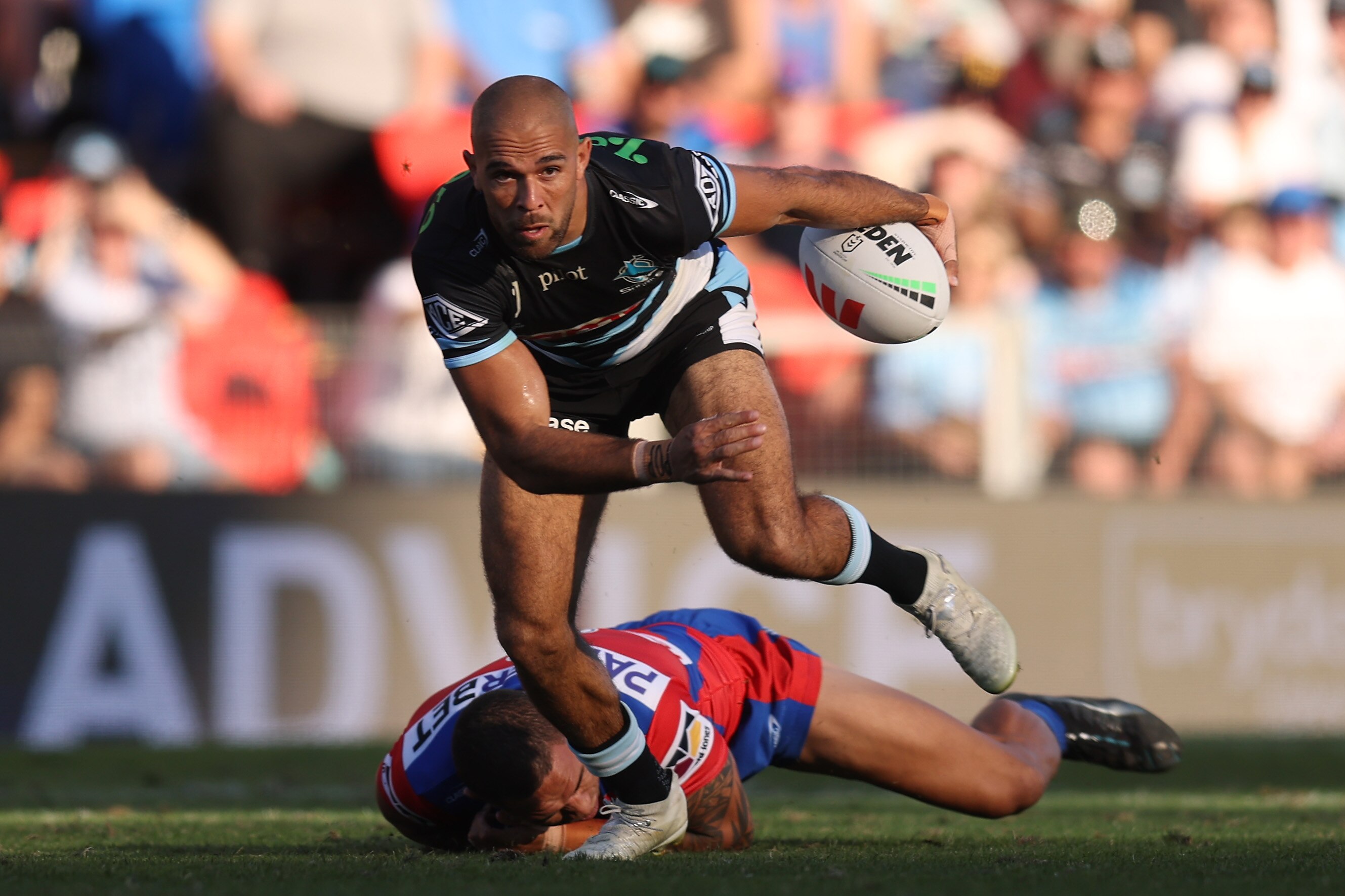 NRL updates: Cronulla-Sutherland Sharks hammer Newcastle Knights 34-14 ...