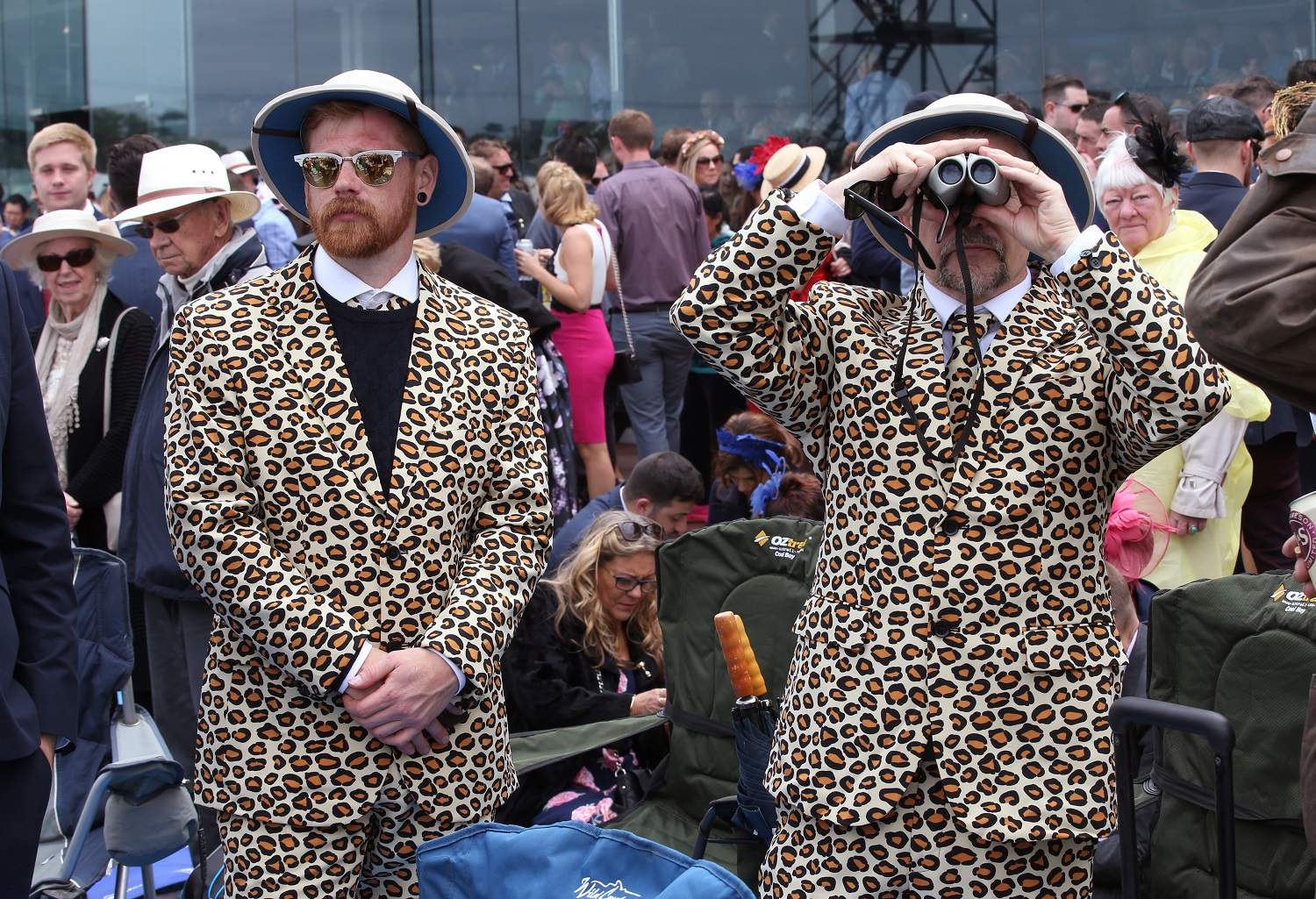 Melbourne Cup fashions dominate the field at Flemington - ABC News