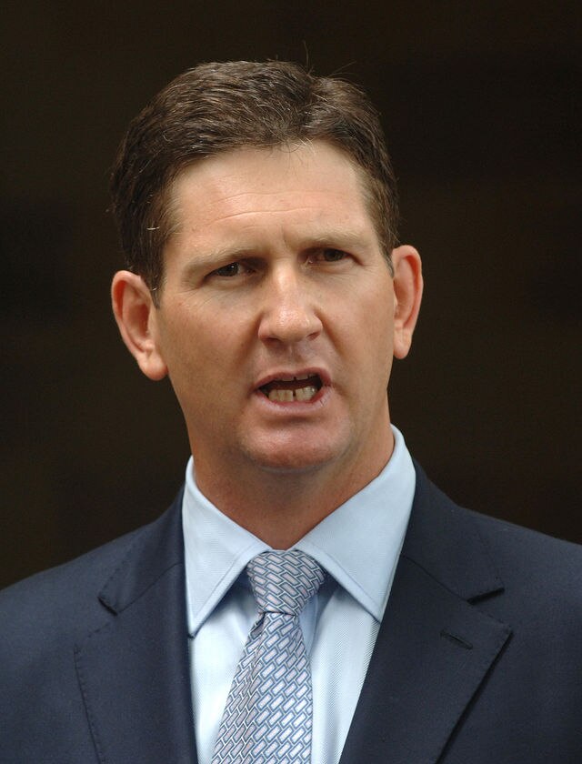 Labor ready to 'throw mud' at LNP's health record, former minister ...