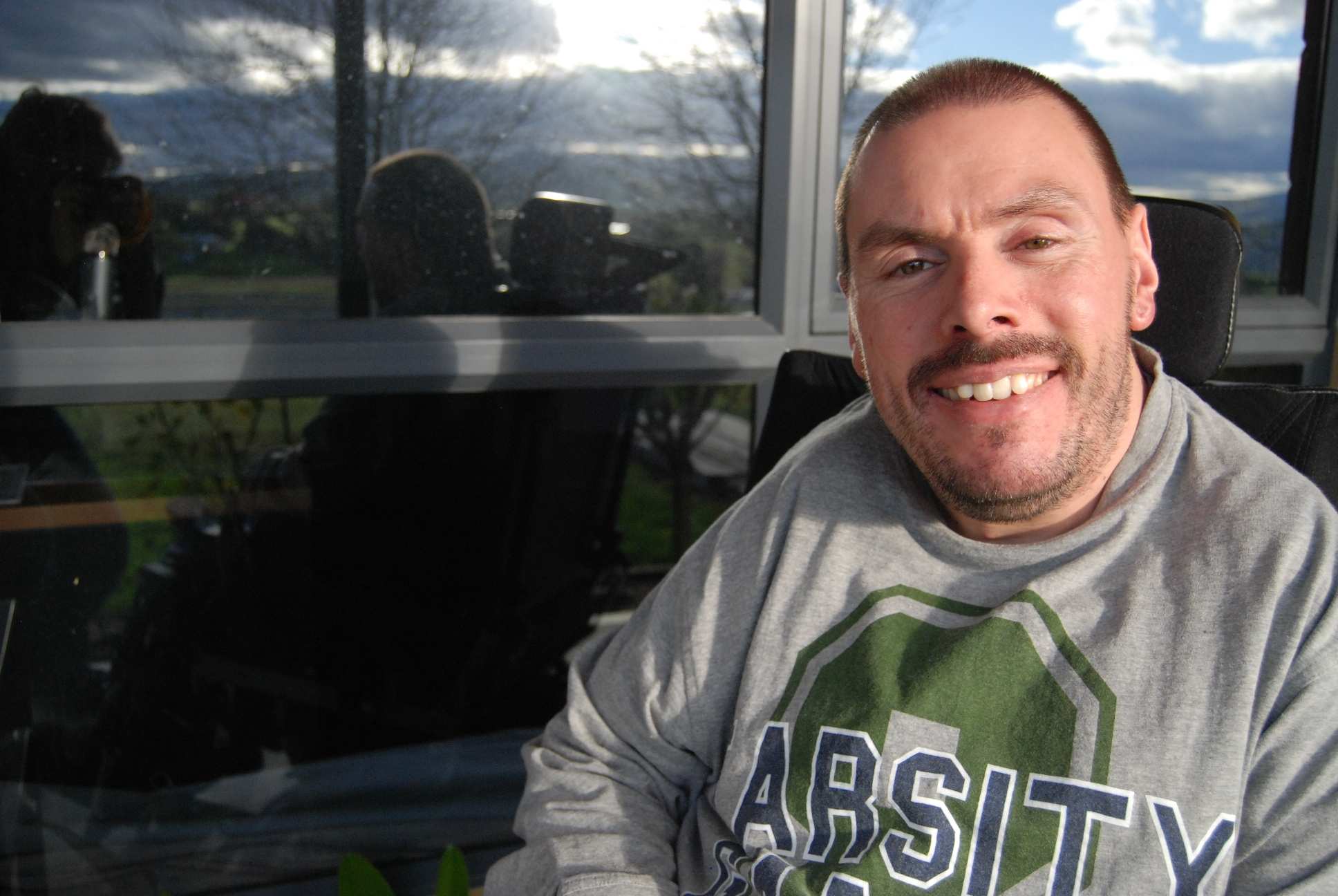 Southern Tasmanian trying to bring his lyrics and music to life - ABC News