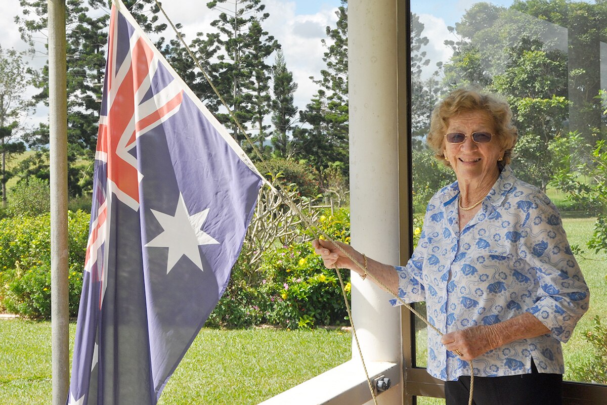 Tributes flow for 'most important lady in 20th century Australia' Lady ...