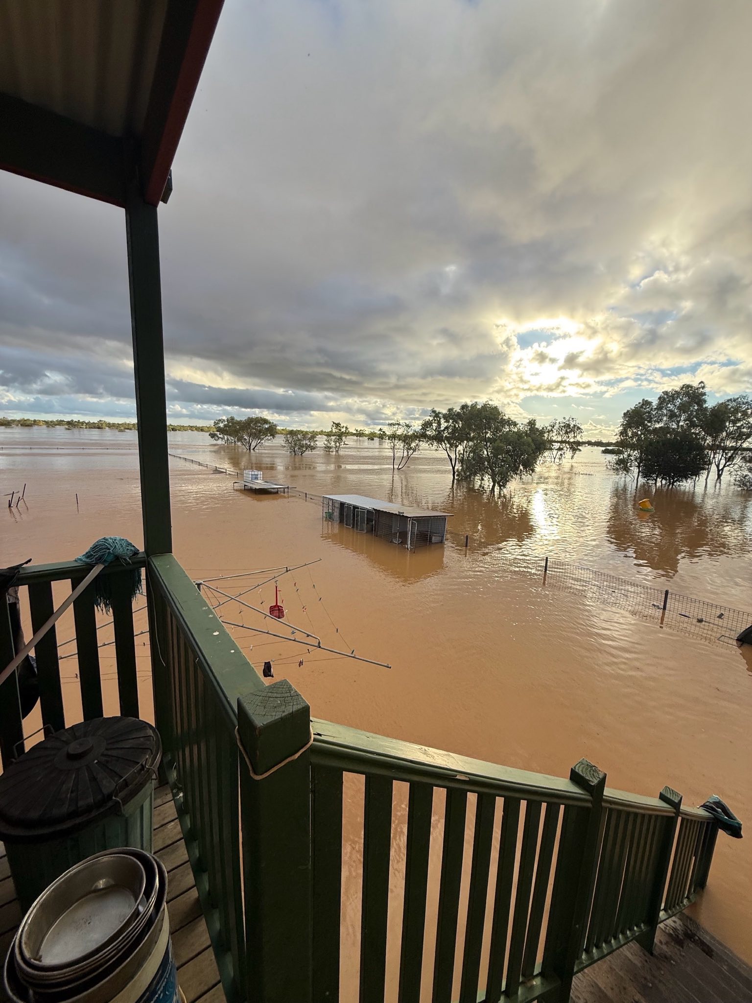 Towns still isolated amid flooding, as Far North Queensland braces for ...