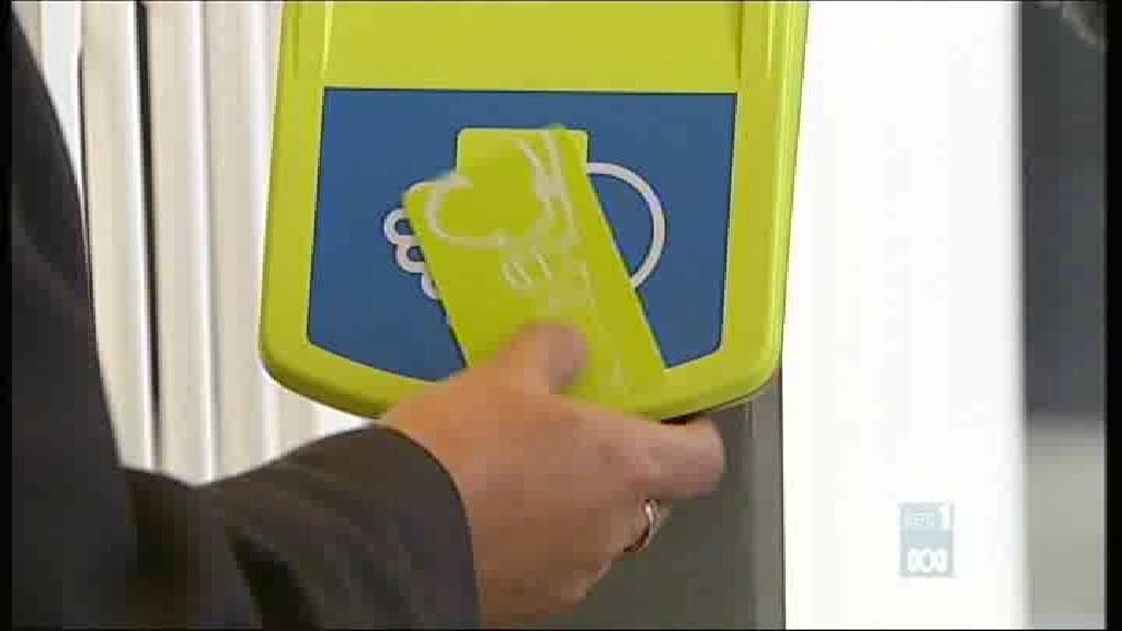Myki continues to cause headaches for Victoria public transport users ...