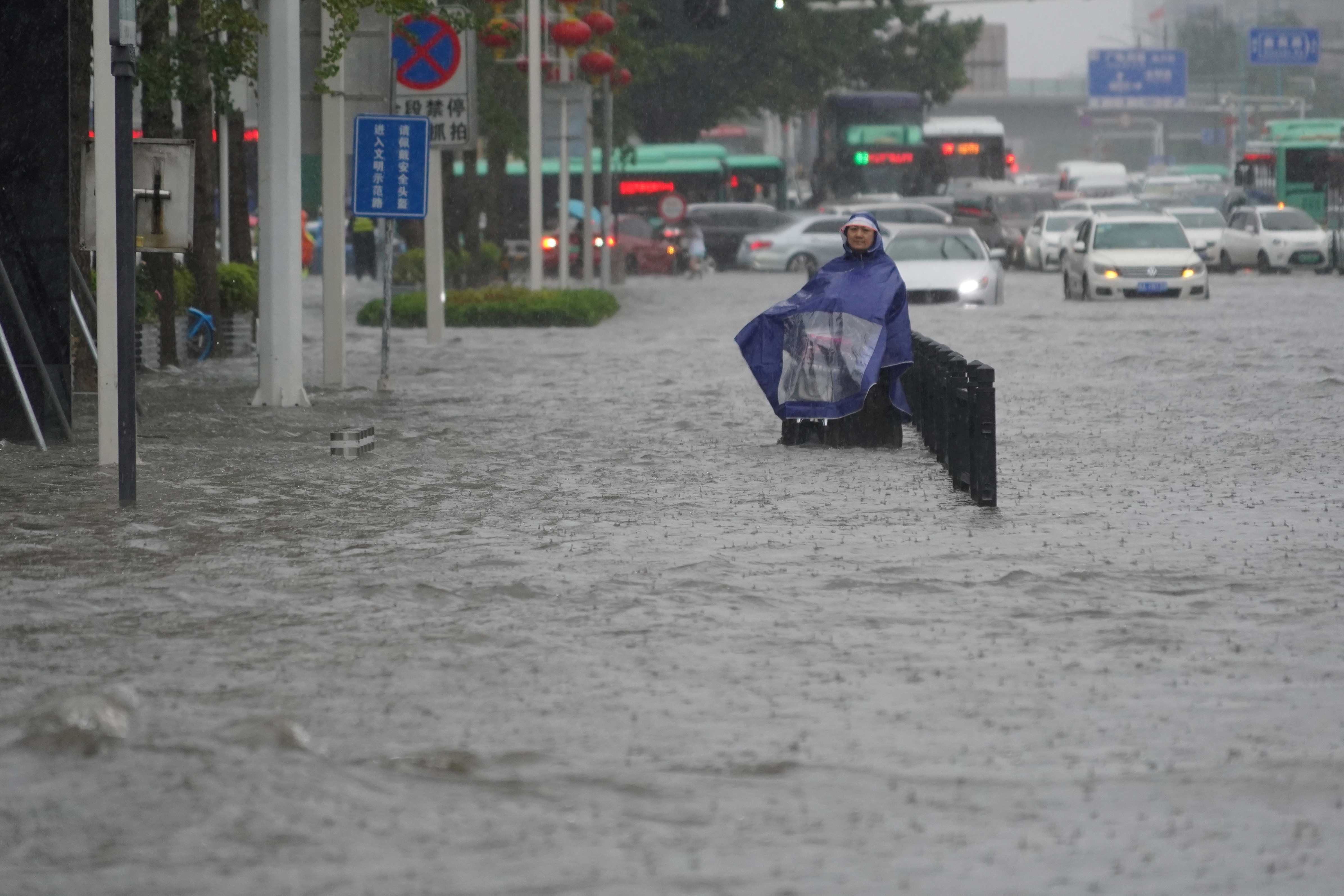 Death toll from floods in Zhengzhou, China more than triples, says ...