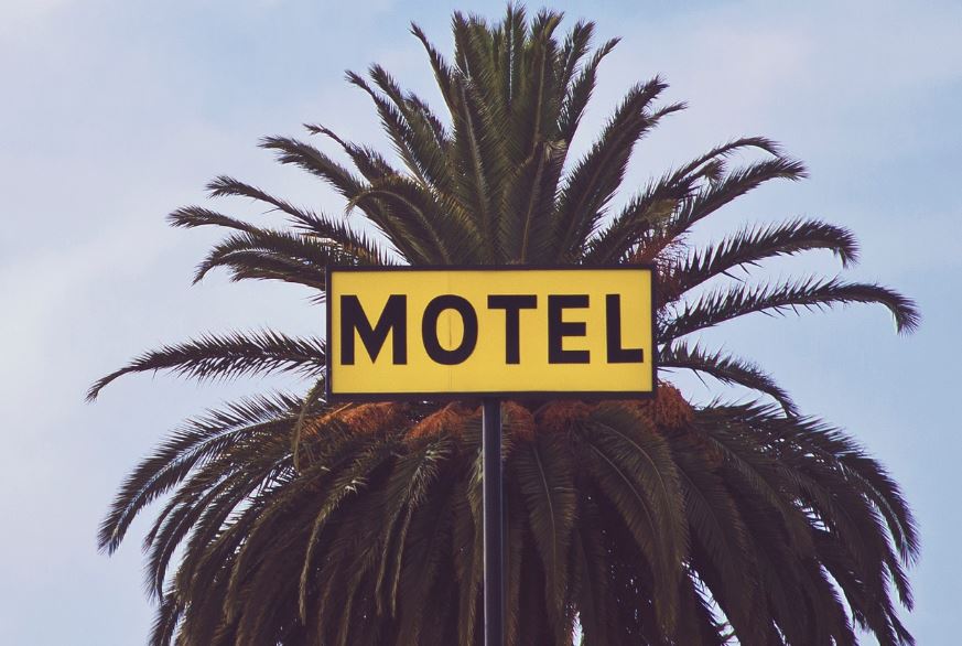 Tim Ross delves deep into the memories of the Australian Motel ...