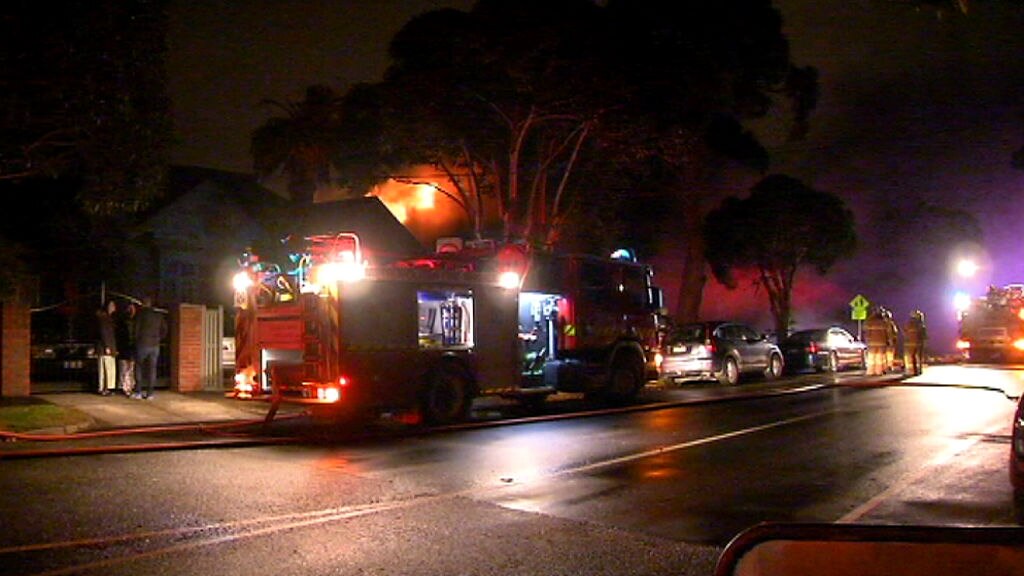 Three house fires make for busy night for Melbourne firefighters - ABC News