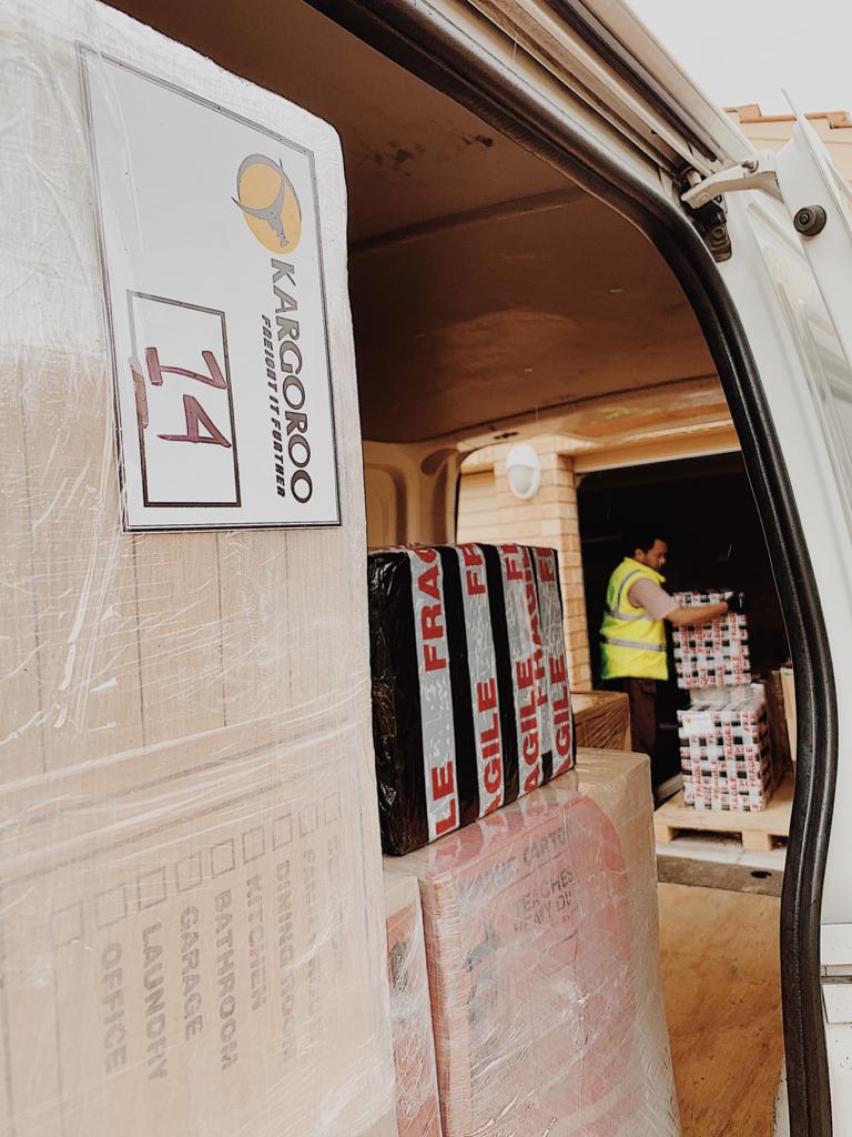 Pengiriman Kargo Warga Indonesia dari Australia Meningkat di Tengah ...