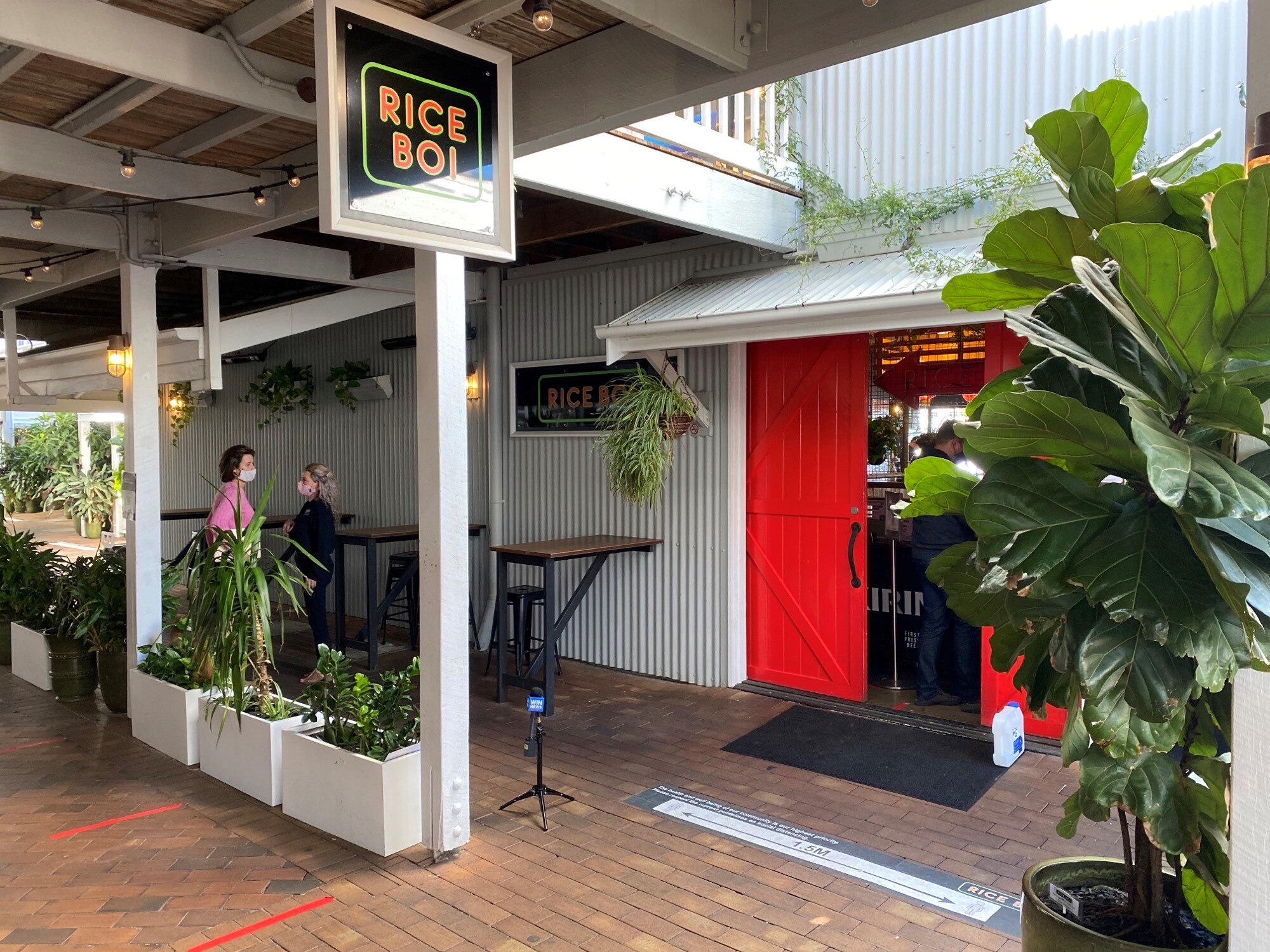 Police investigate movements of positive COVID case on the Sunshine ...