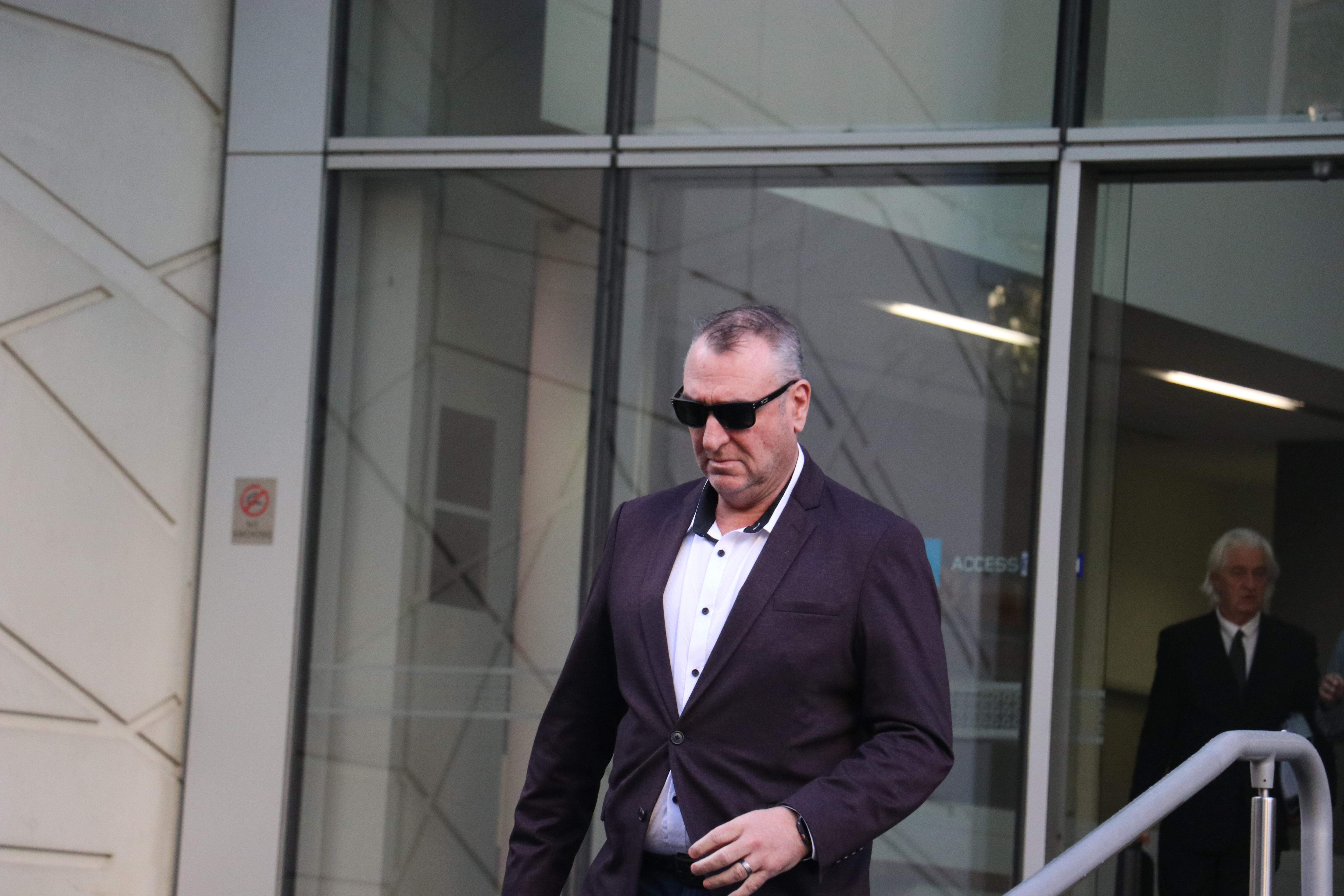 Former WA Police officer Gary Edward Fitzgerald allegedly had sex with teenager in police ...