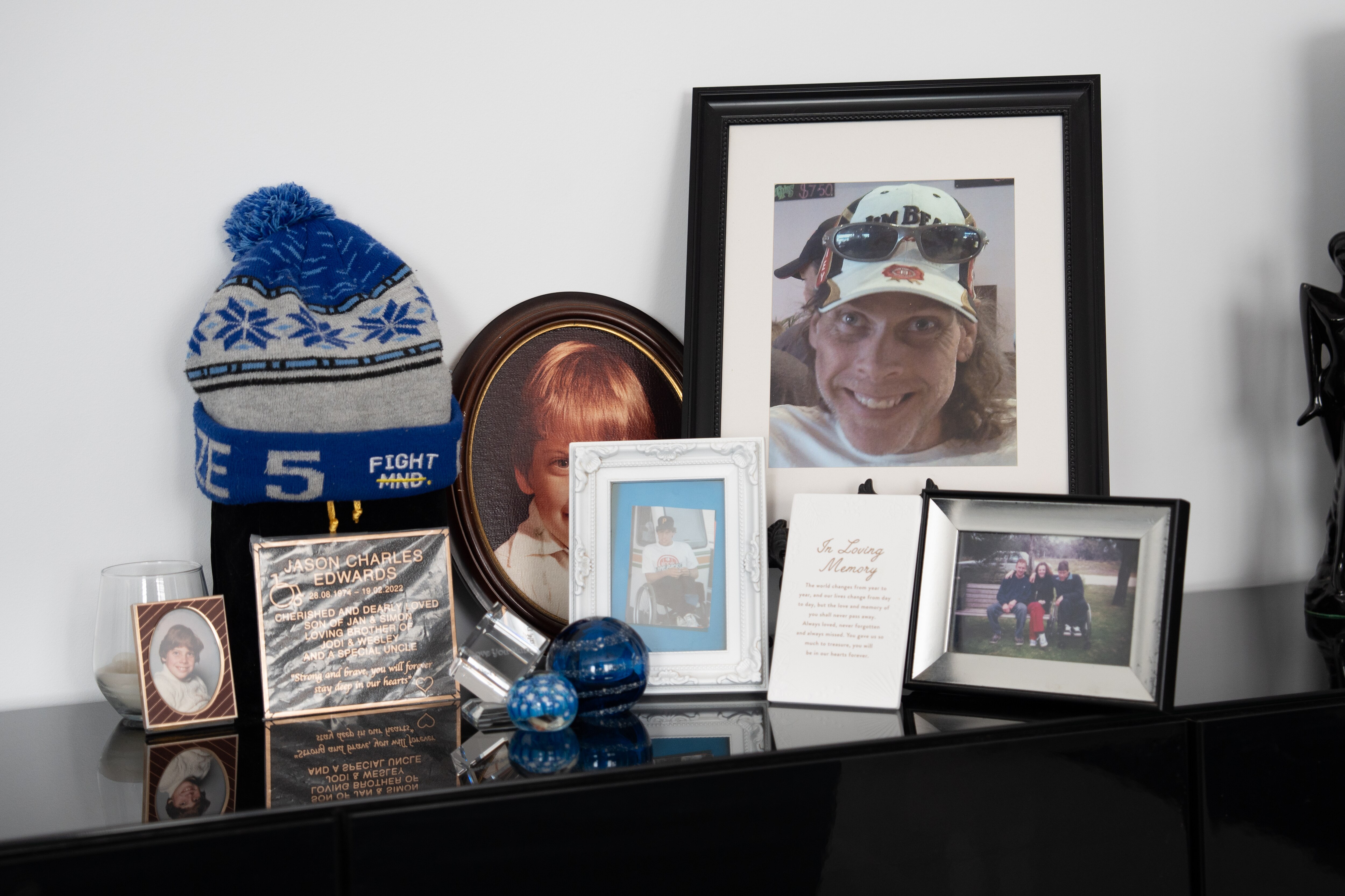 Ros Childs presents the latest ABC News headlines - ABC News