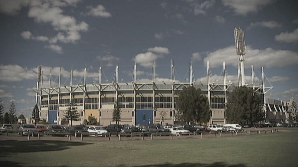 Port Adelaide set to lower the curtain on AFL games at Football Park ...