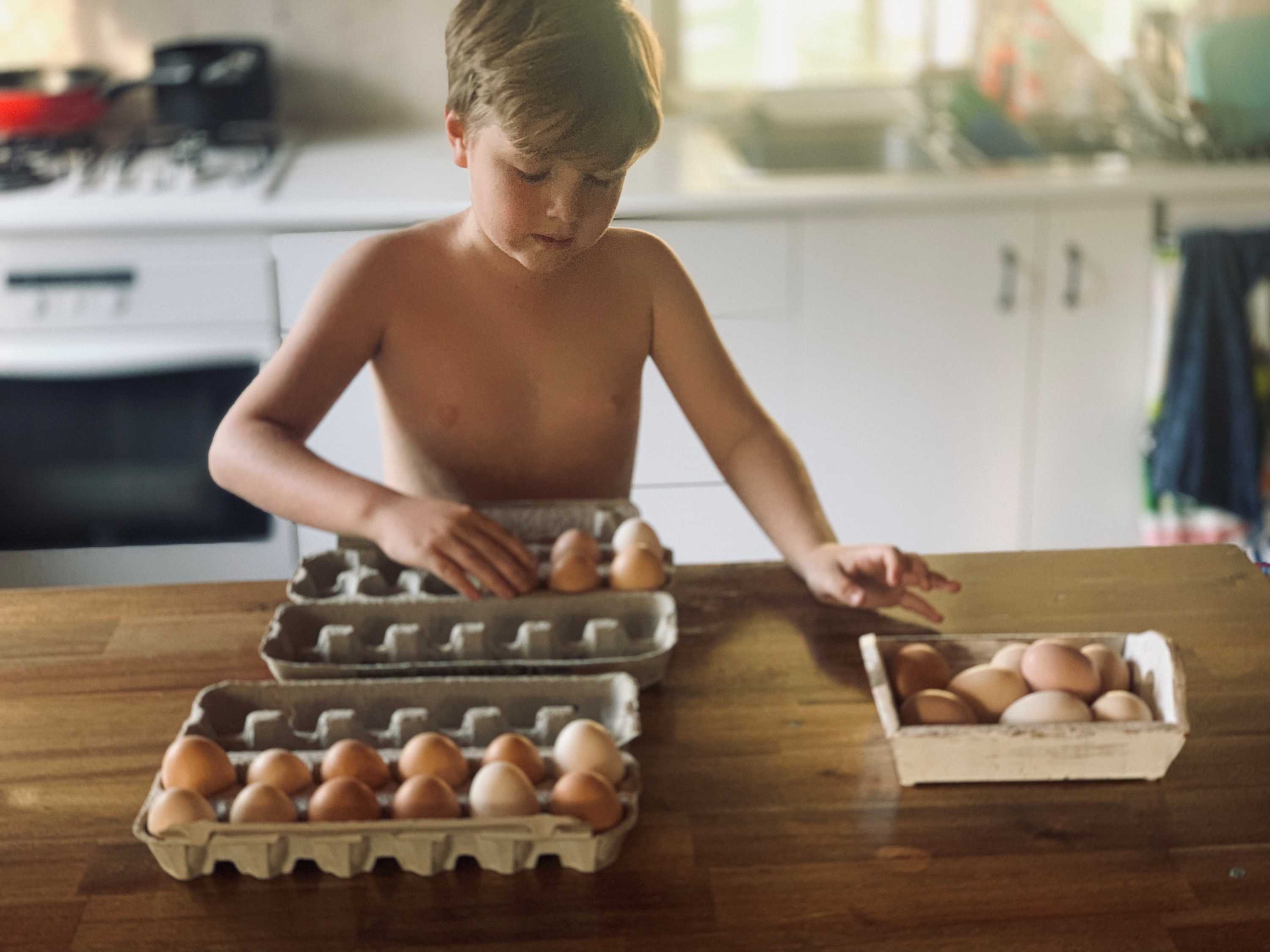 Canungra locals enjoy coffee and 'butt nuggets' courtesy of vintage ...