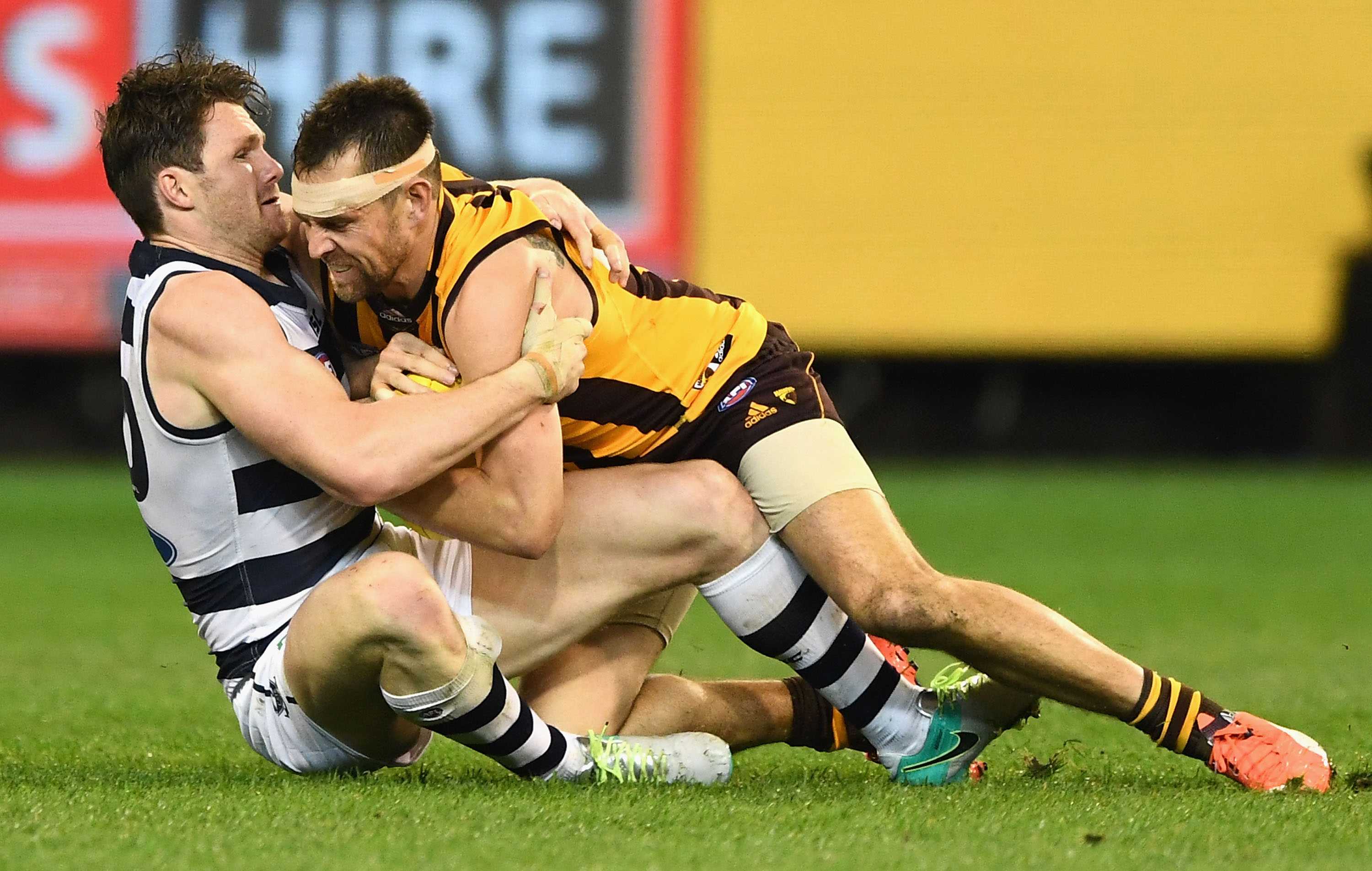 AFL finals: Geelong Cats beat Hawthorn Hawks by two points as Isaac ...