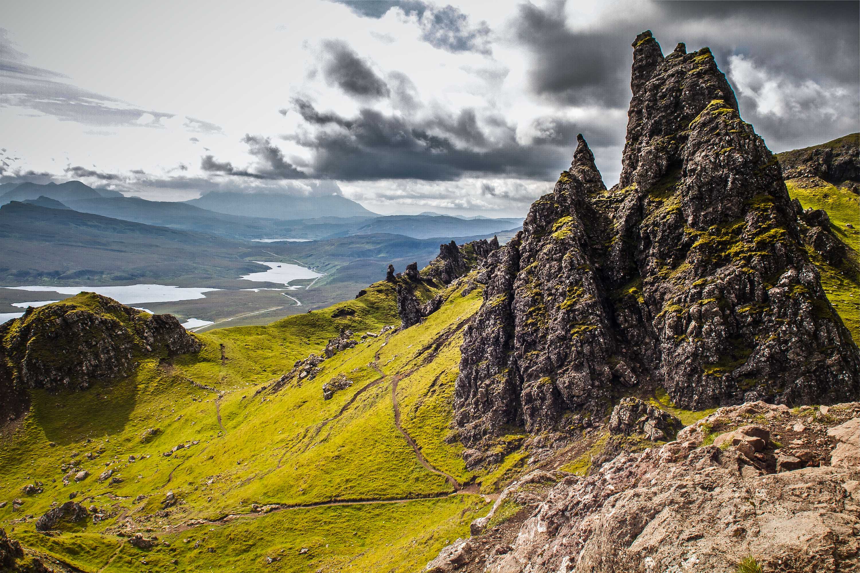 Rare dinosaur footprints found on Scotland's Isle of Skye 'globally ...