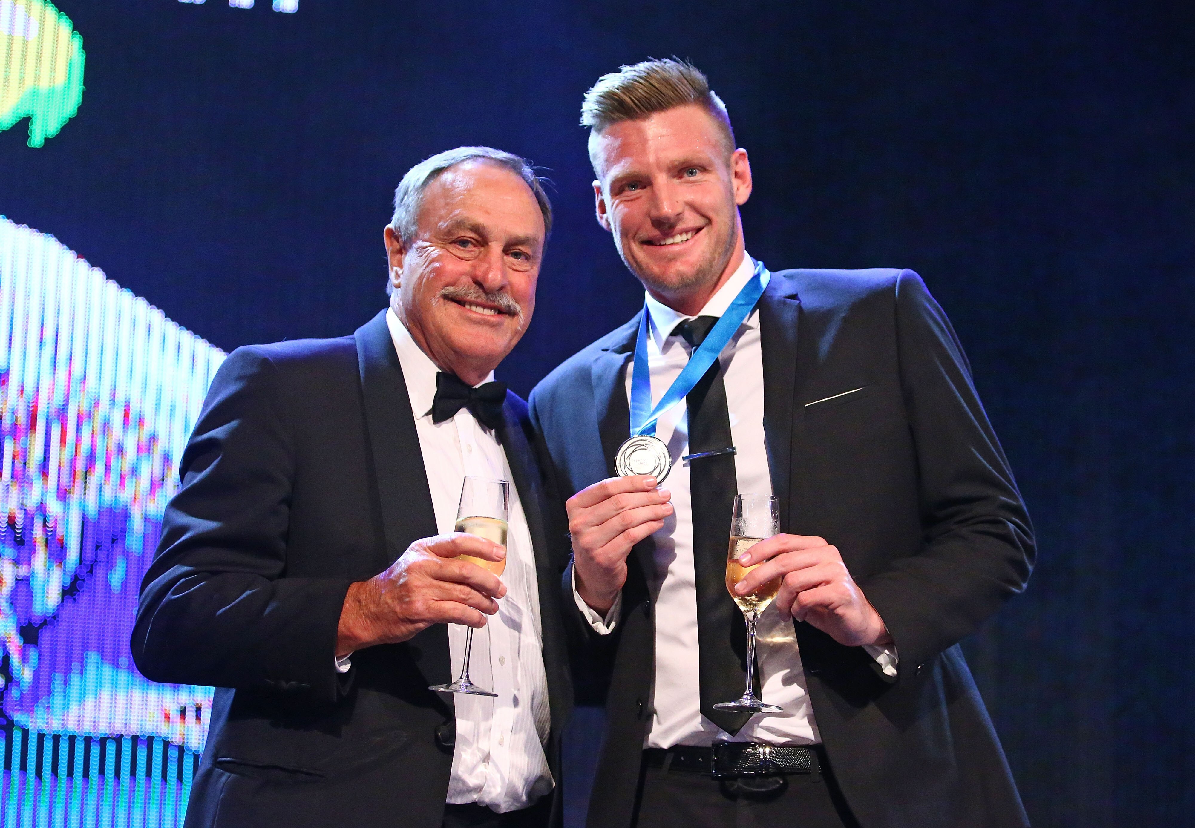 Sam Groth wins 2015 Newcombe Medal as Australia's outstanding tennis ...