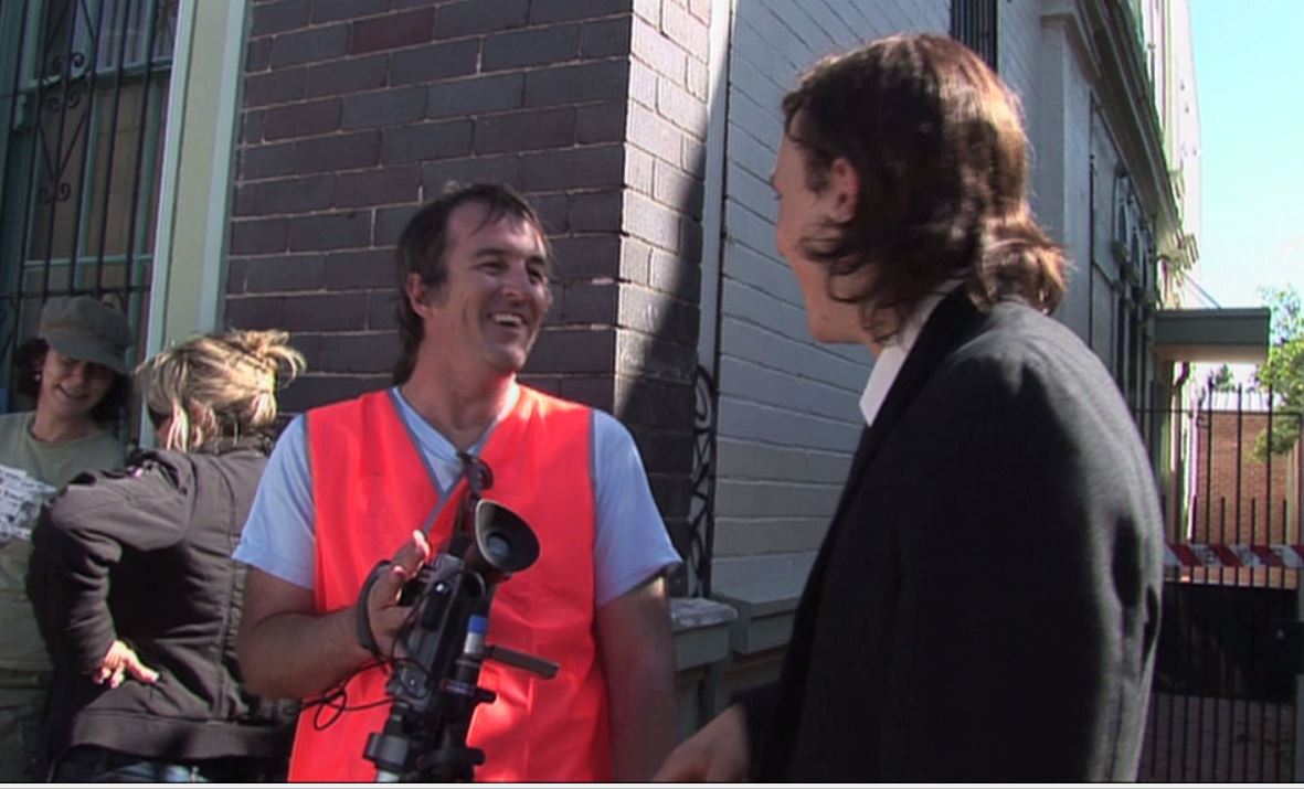 Heath Ledger: Behind-the-scenes vision featuring actor on set of Candy ...