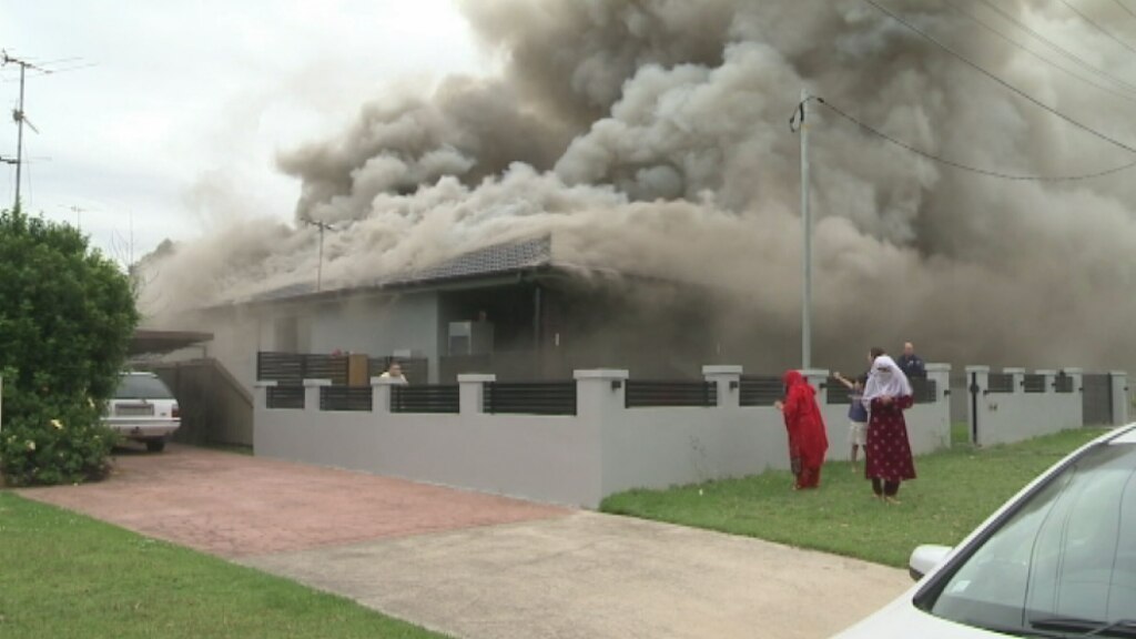 Villawood house fire puts police officer in hospital, member of public ...