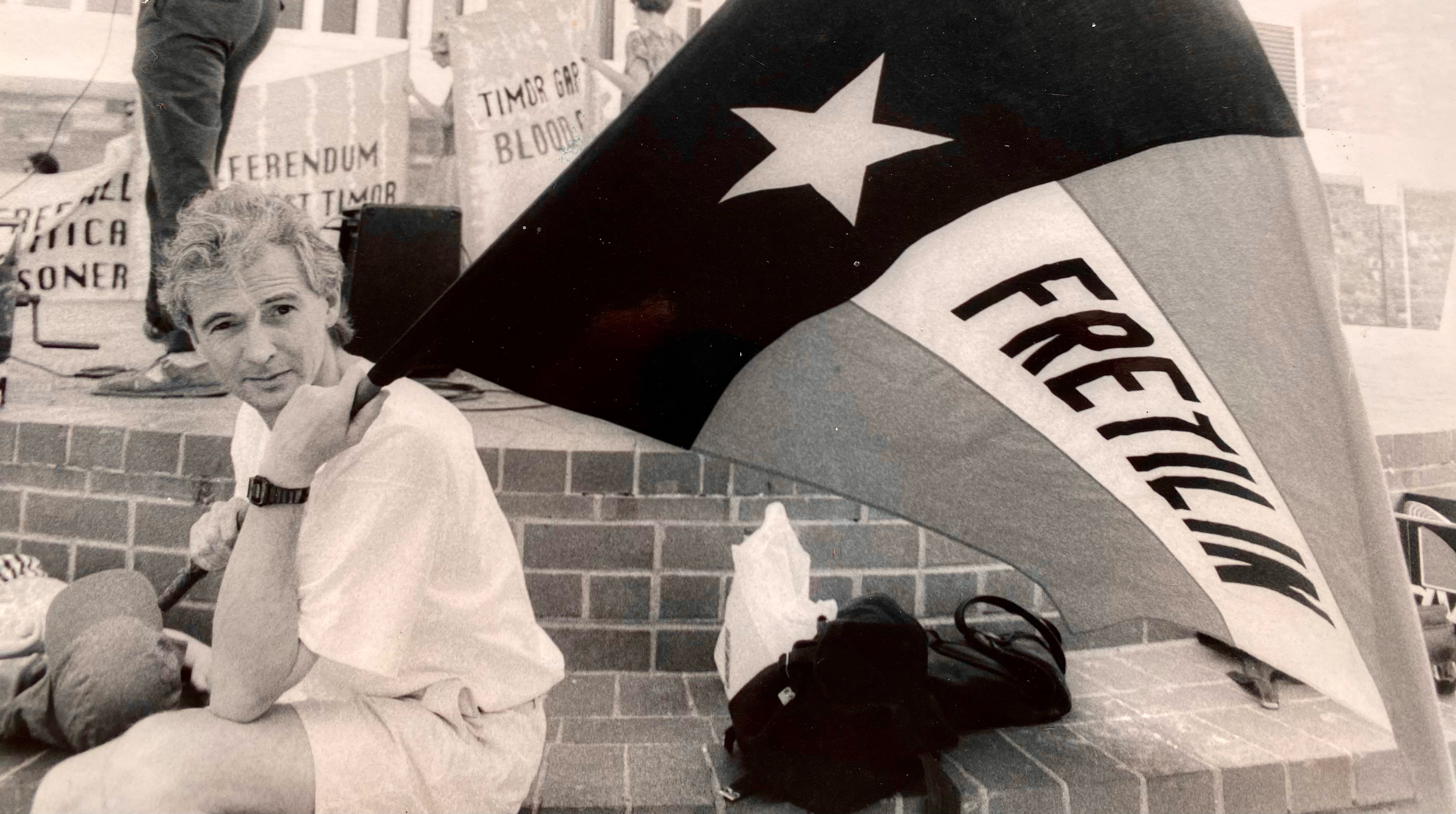 Wild 1985 Pine Gap protest in which four men on bicycles stared down US ...