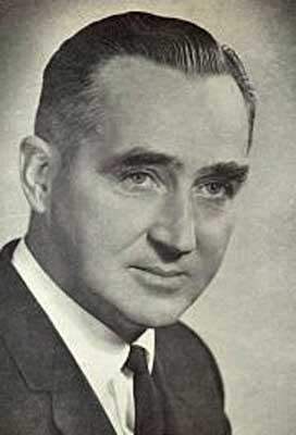 Tributes flow for Colin Thiele - ABC News