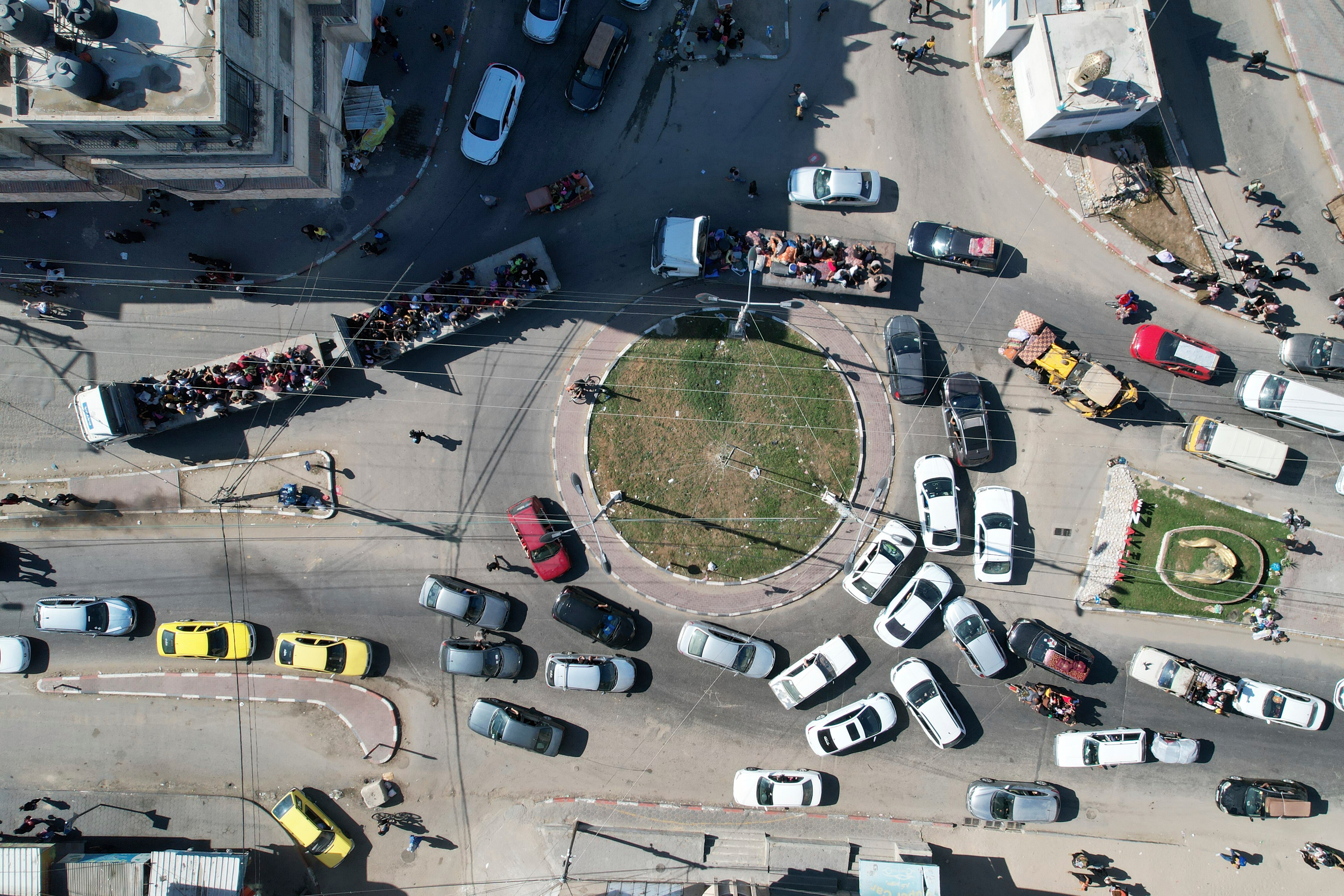 War on glitter: Scientists and environmentalists move to ban the use of ...