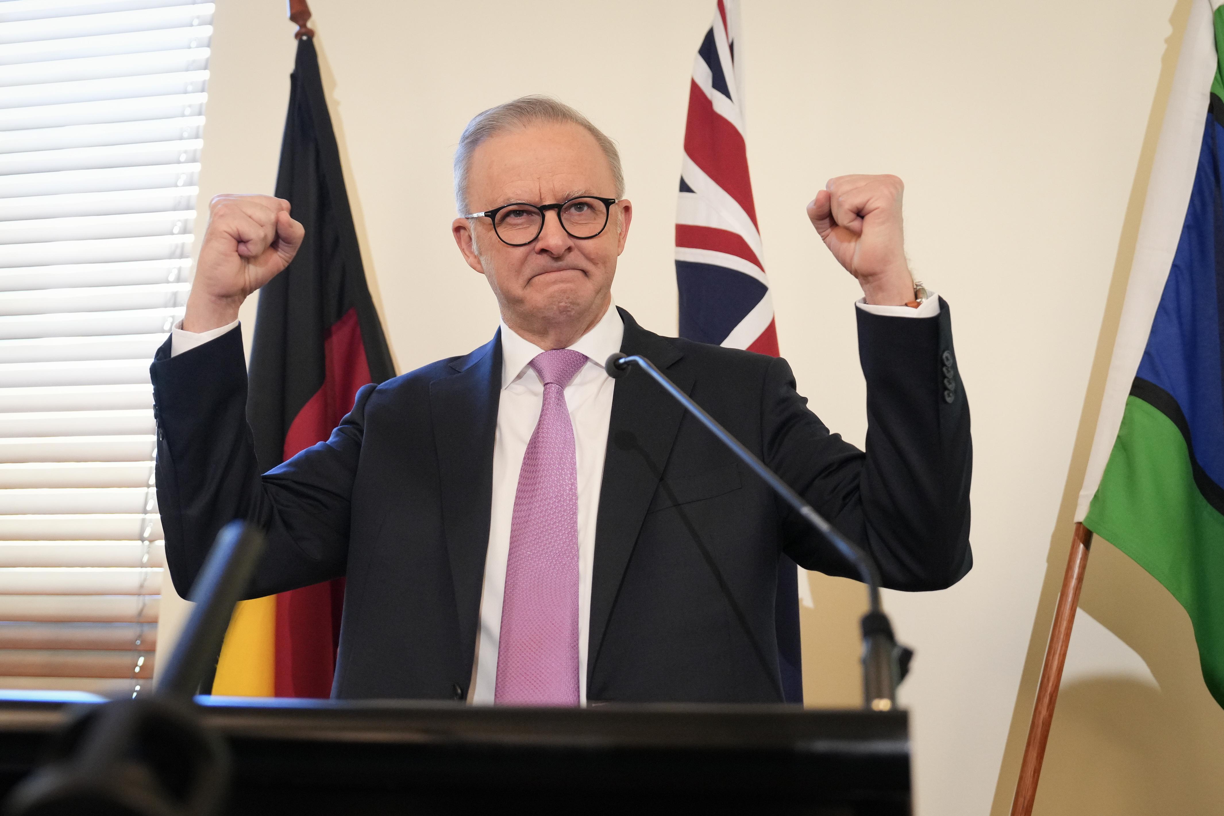 Political leaders jostle for positions - ABC listen