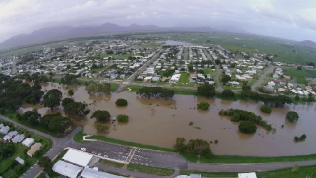 Queensland floods: Man assaulted with baseball bat amid break-ins in ...