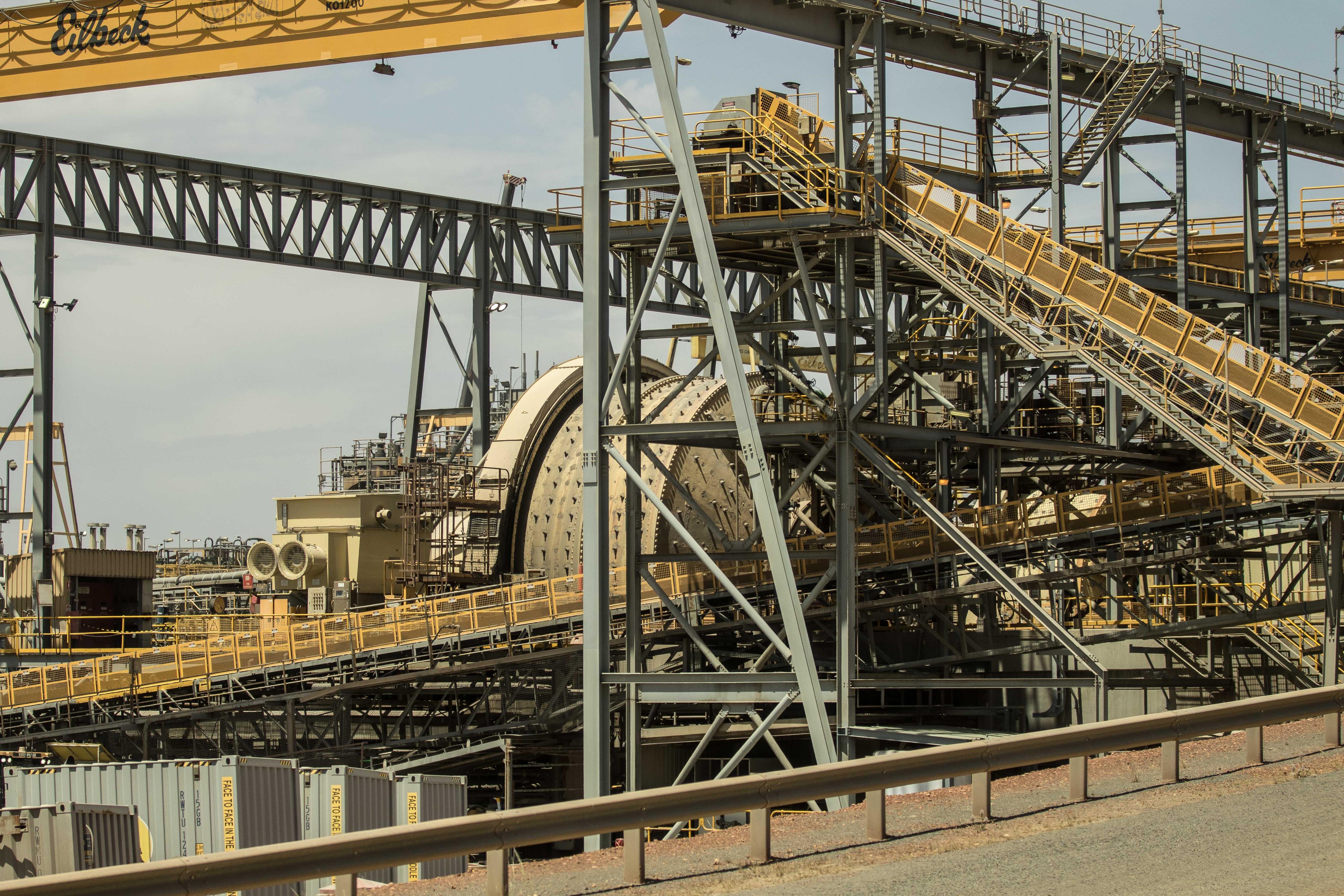 Fimiston Mill fire at Kalgoorlie Super Pit rapidly contained, up to ...