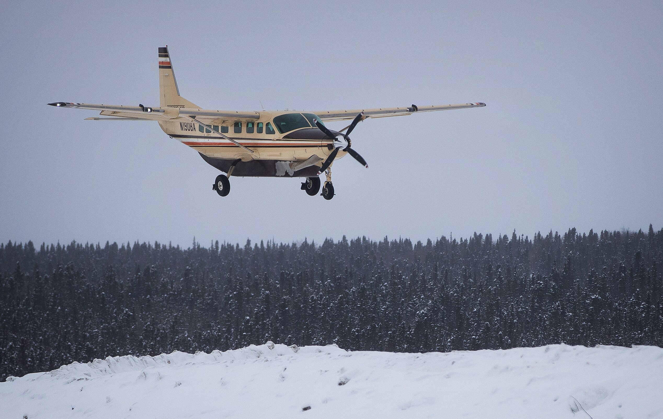 Missing Bering Air plane found off Alaska coast, all 10 on board dead ...
